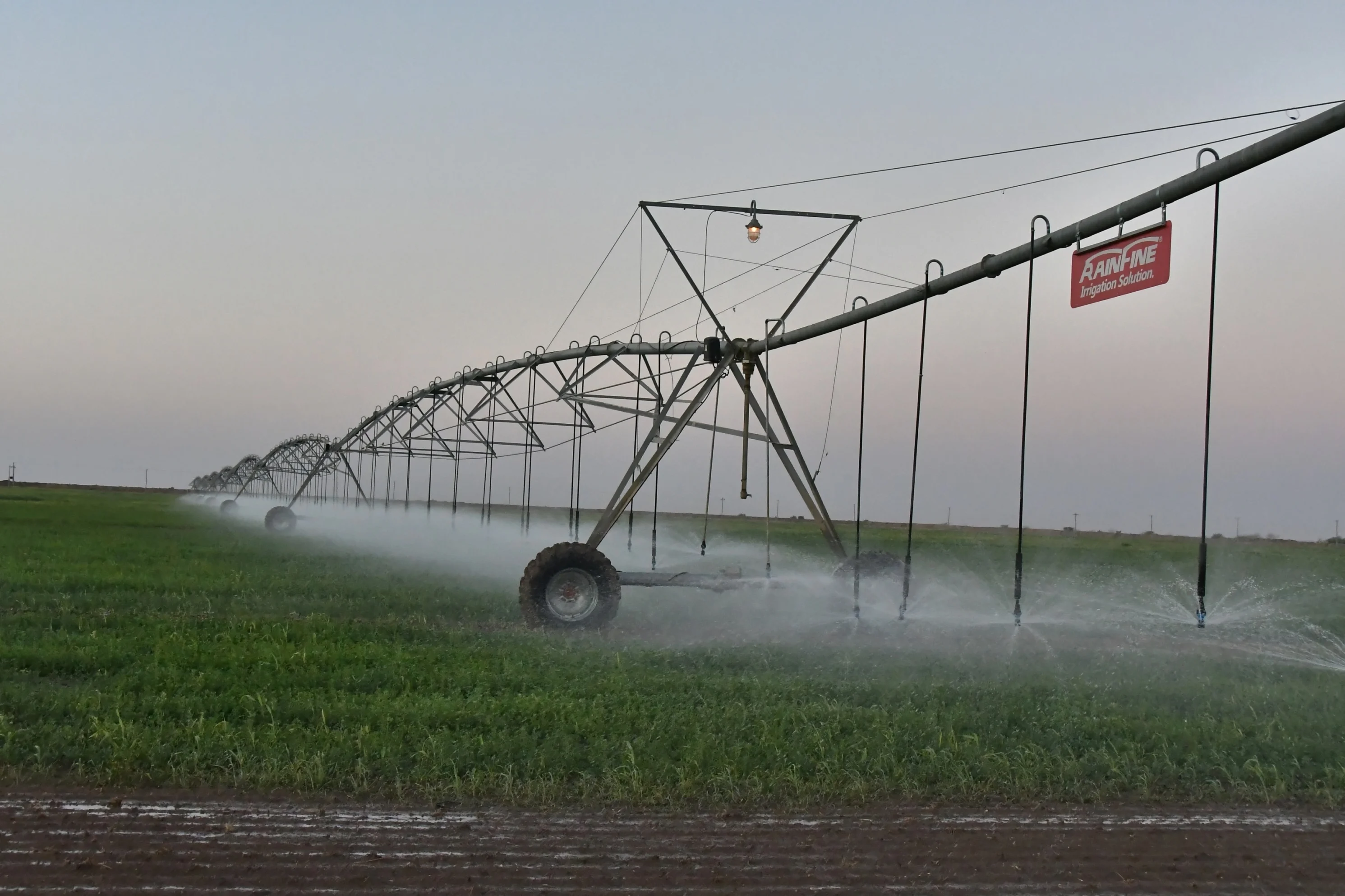 2023 Cheapest Solar Center Pivot Irrigation Systems For Large Field ...