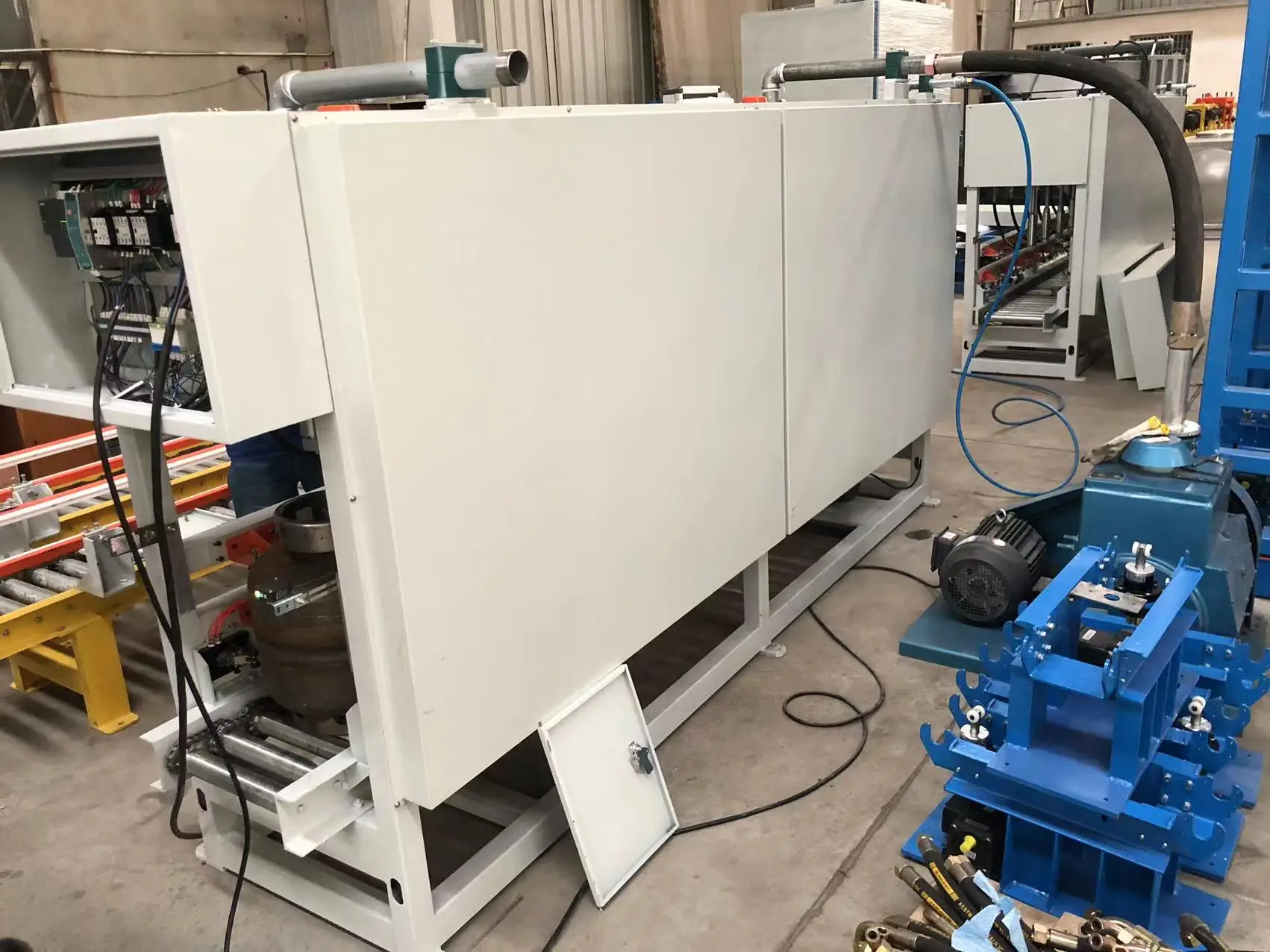 Full-automatic Lpg Cylinder Test Machine For Inner Cylinder Leakage ...