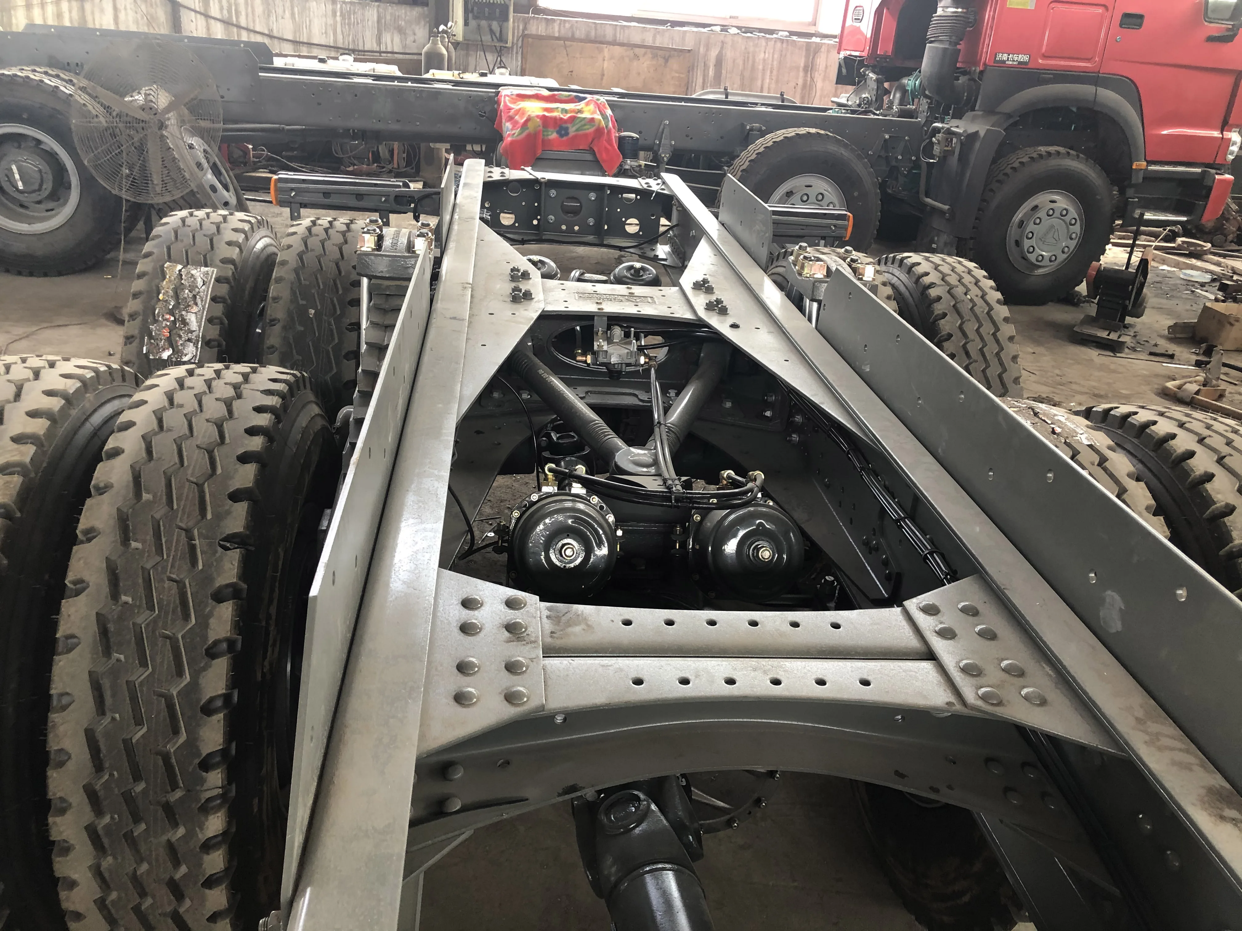 Sinotruk Howo 371hp 20cubic Tipper Trucks Diesel 6x4 371hp 336hp Howo ...