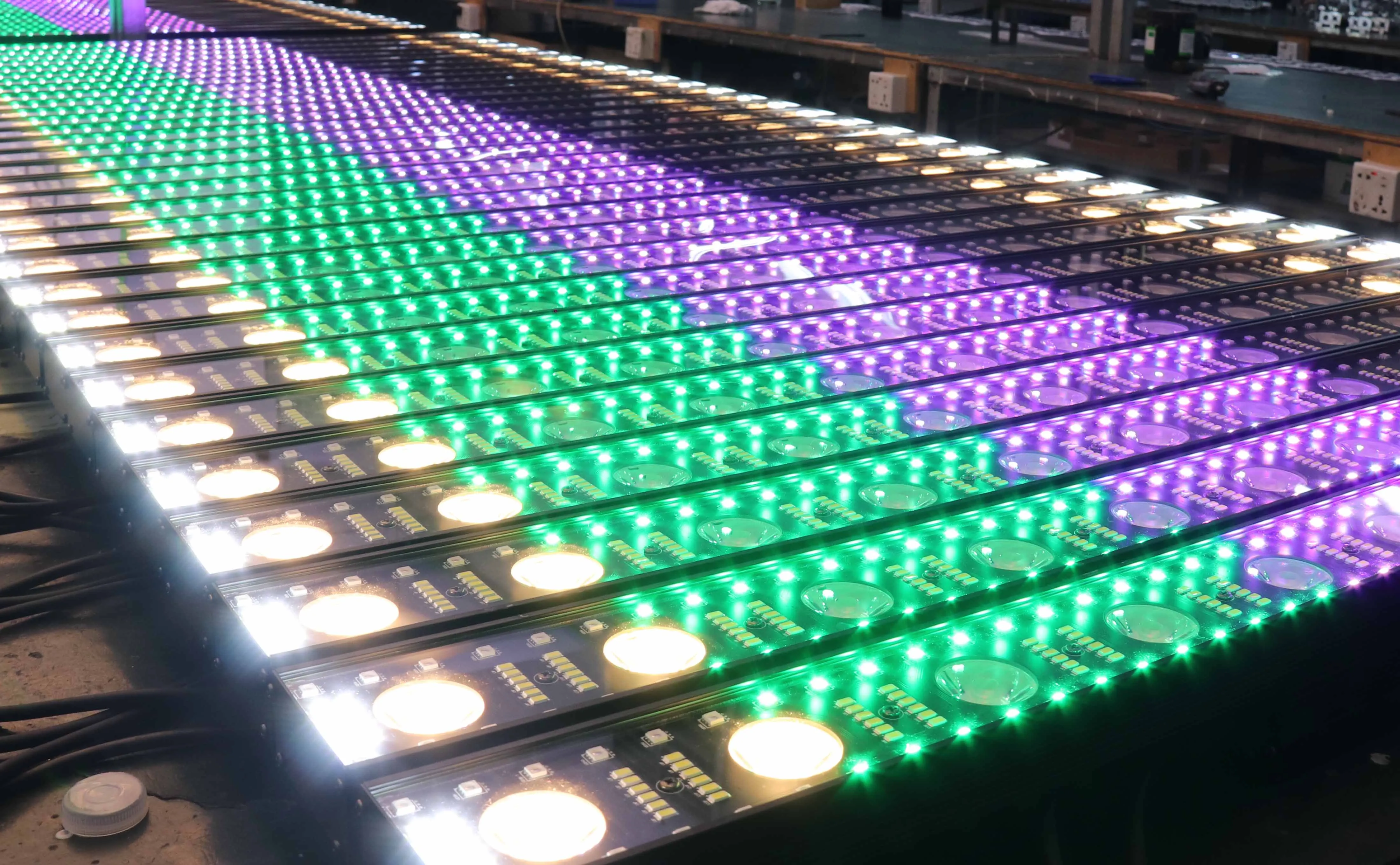 Atmospheric Floor Light - DMX 12*3in1 RGB LED Bar Lighting