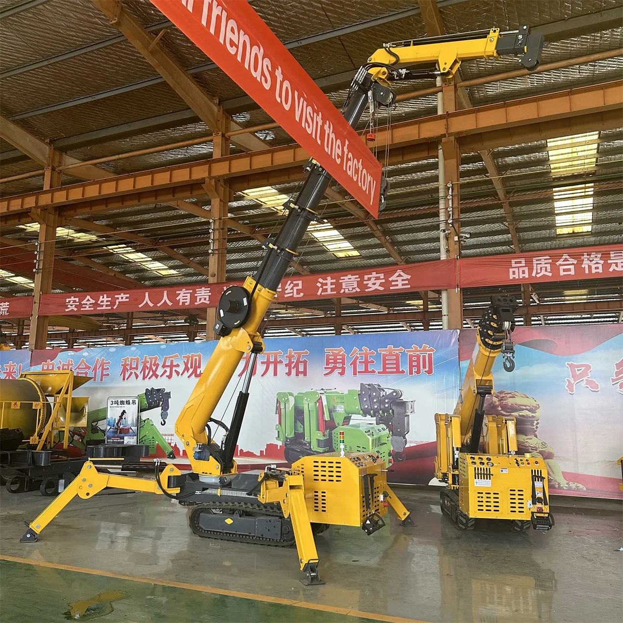 3t Spider Crawler Crane Electric Track Telescopic Boom Crane Knuckle ...