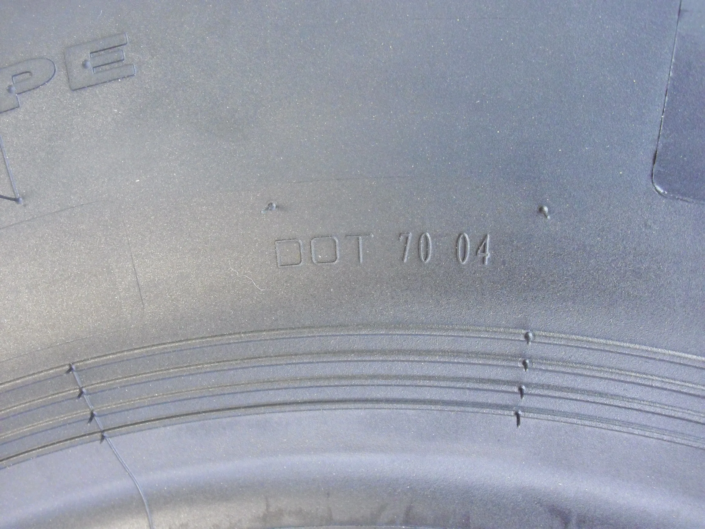 Doupro Brand Truck Tire 12.00R20 ST869 - Durable & Reliable