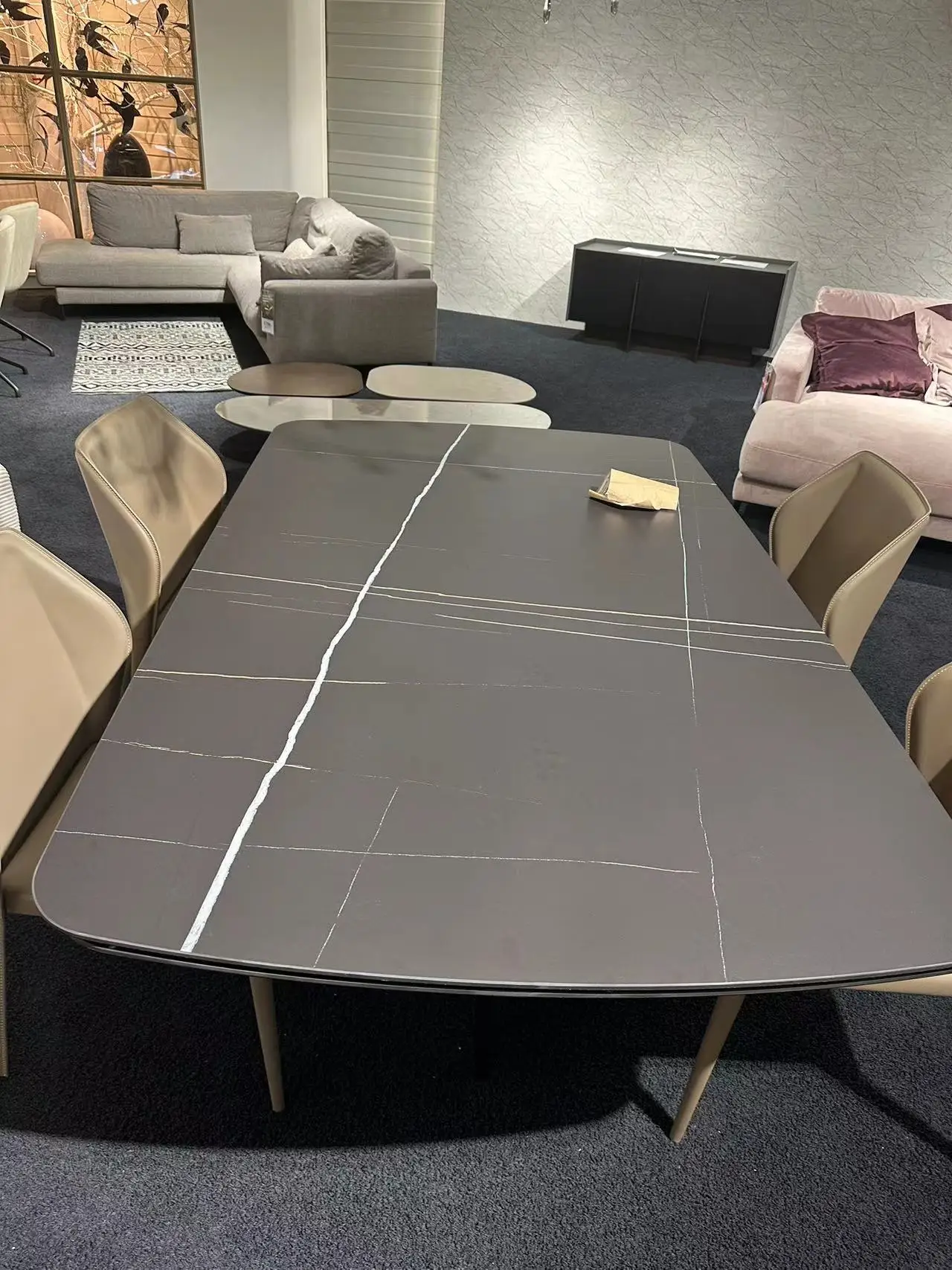 Sintered Stone Dining Table Slabs - Customizable & Durable