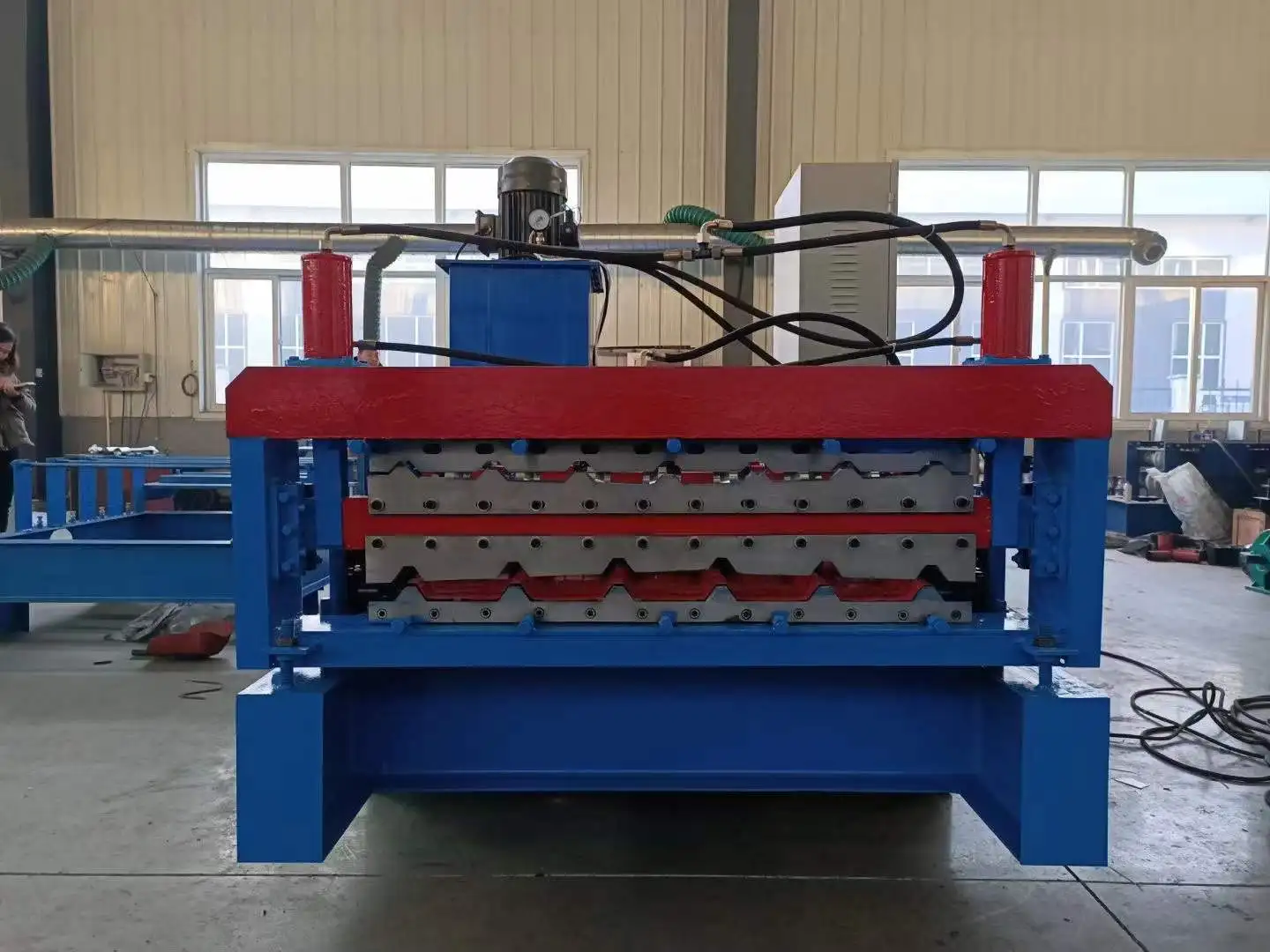 840 Panel Shape Roofing Steel Tile Roll Forming Machine Metal Roofing ...