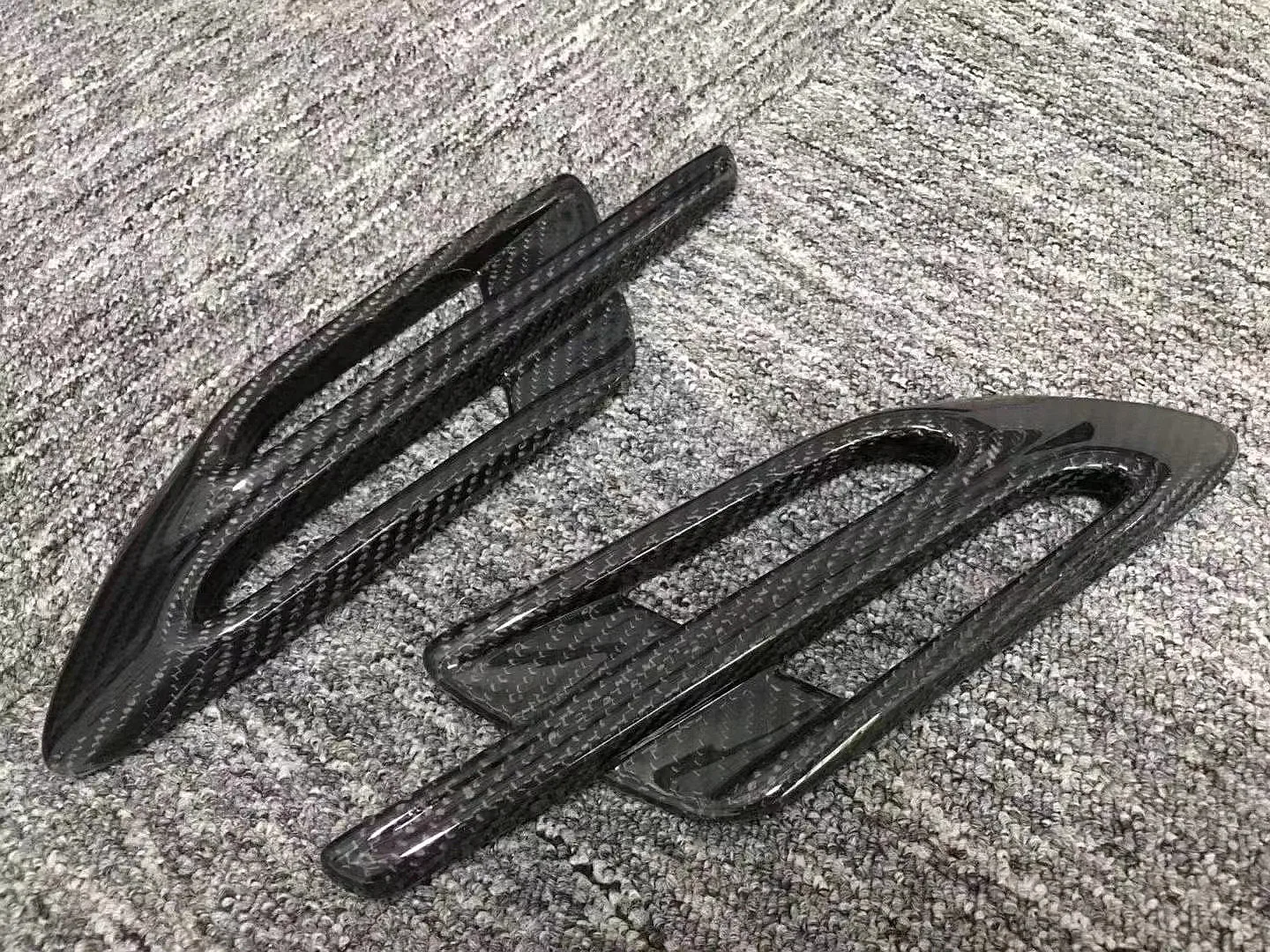 Bentley Bentayga Carbon Fiber Front Lip & Rear Spoiler Body Kit OEM