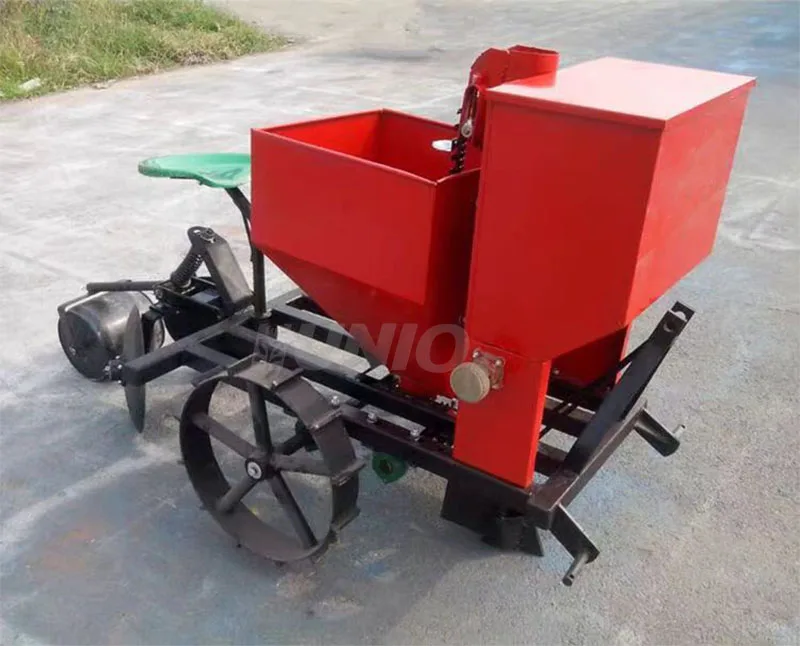 Potato Planter - Efficient Seeding Machine for Tractors