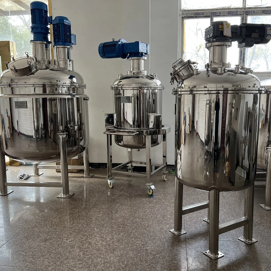 Chemical Mixing Equipment Homogenizer Mixer Liquid Soap Reactor Liquid ...