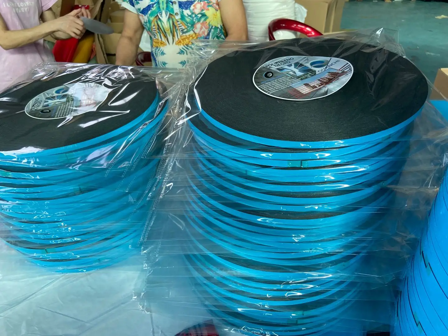 Heavy Duty Log Roll 1mm Single Sided Double Sided Acrylic Polyethylene ...