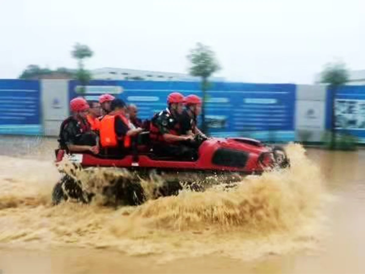 Ew8 Amphibious All Terrain Specialized Vehicle - Buy Water Land Vehicle ...