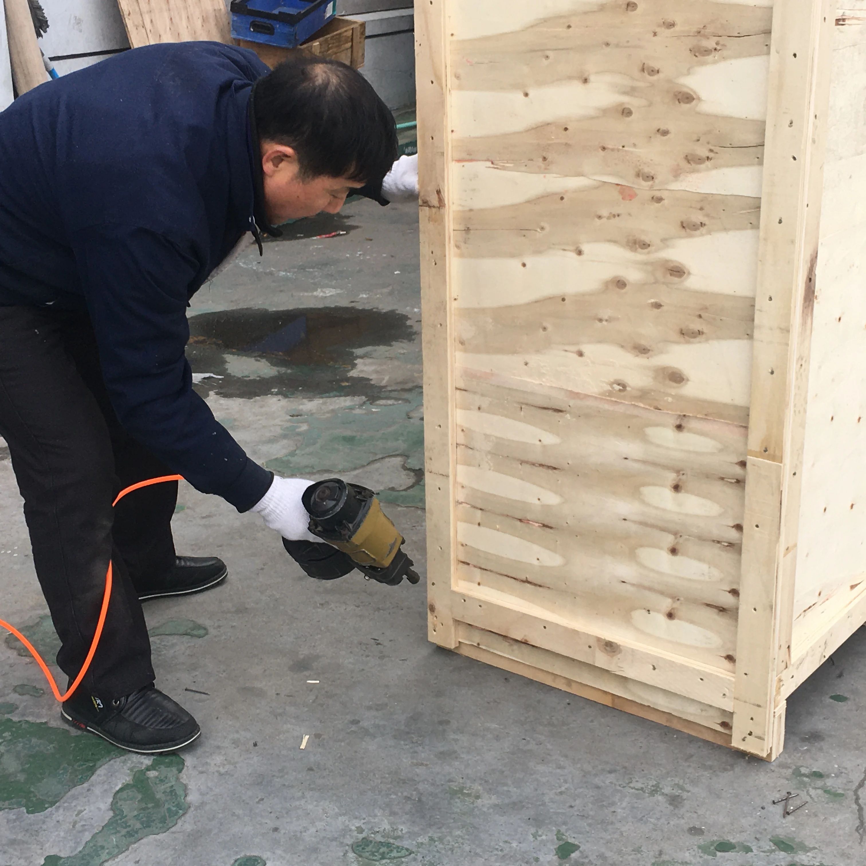 Small Machines Automatic Rotary Bottle Syringe Filling Machines ...