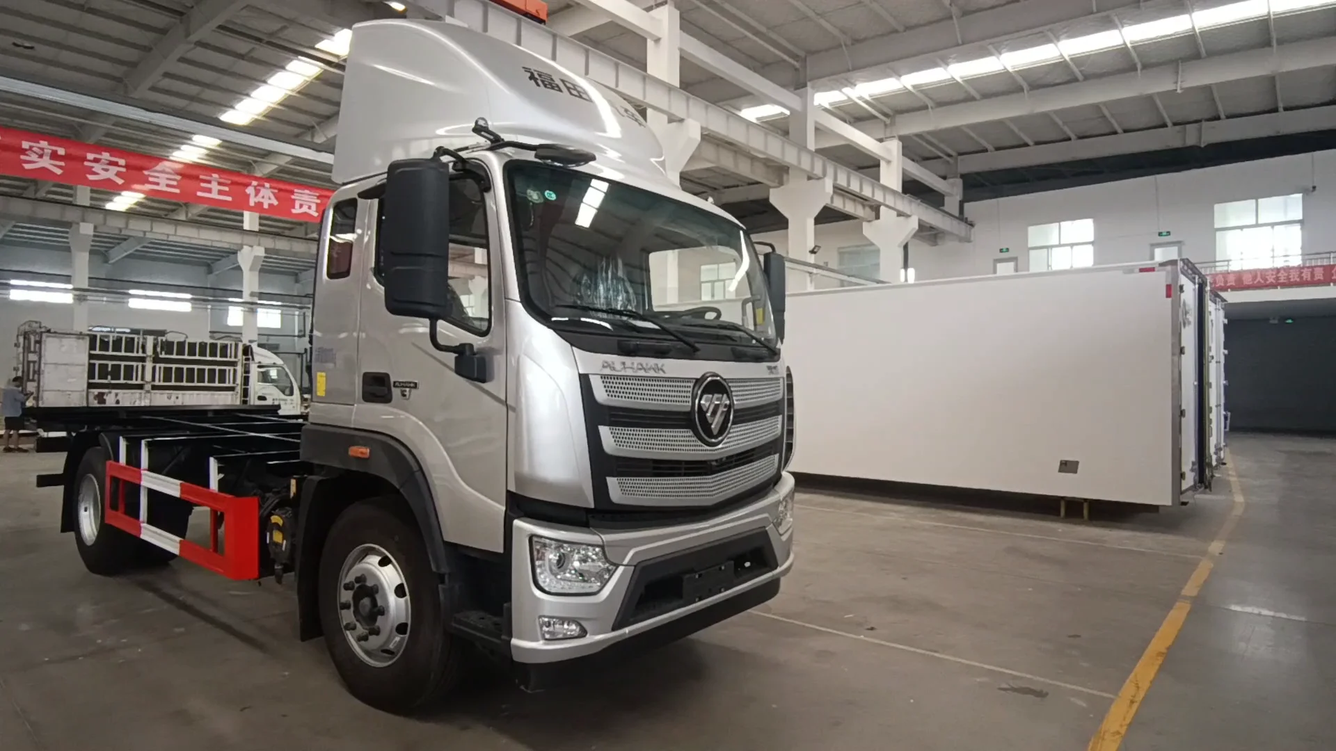 Chassis Left Right Cab Foton 190hp 4x2 Euro 2 3 4 5 6 Heavy Truck Box ...