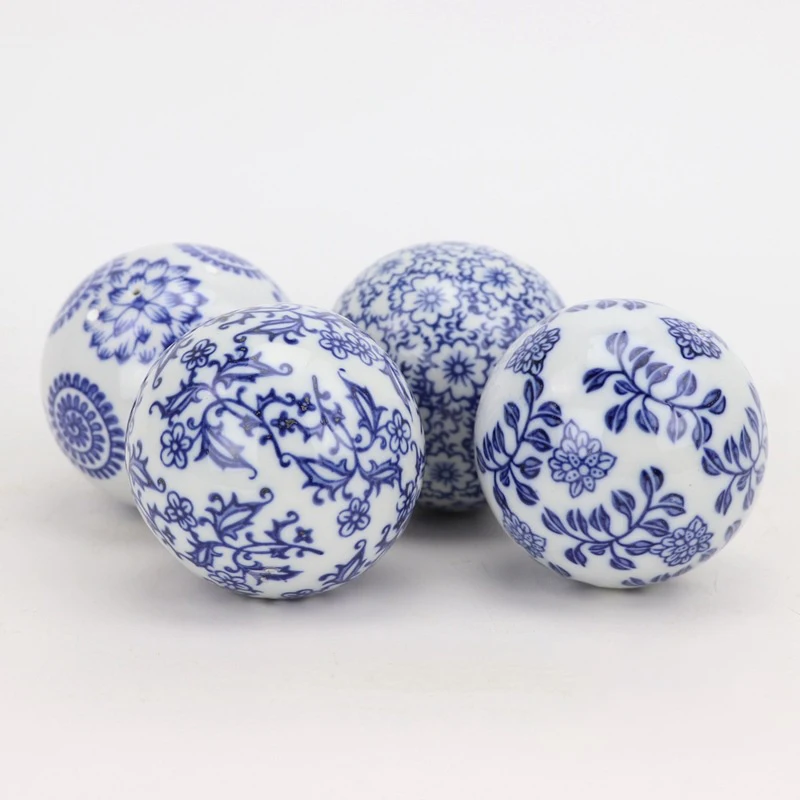 Blue and White Porcelain Ceramic Artware with Floating Ball