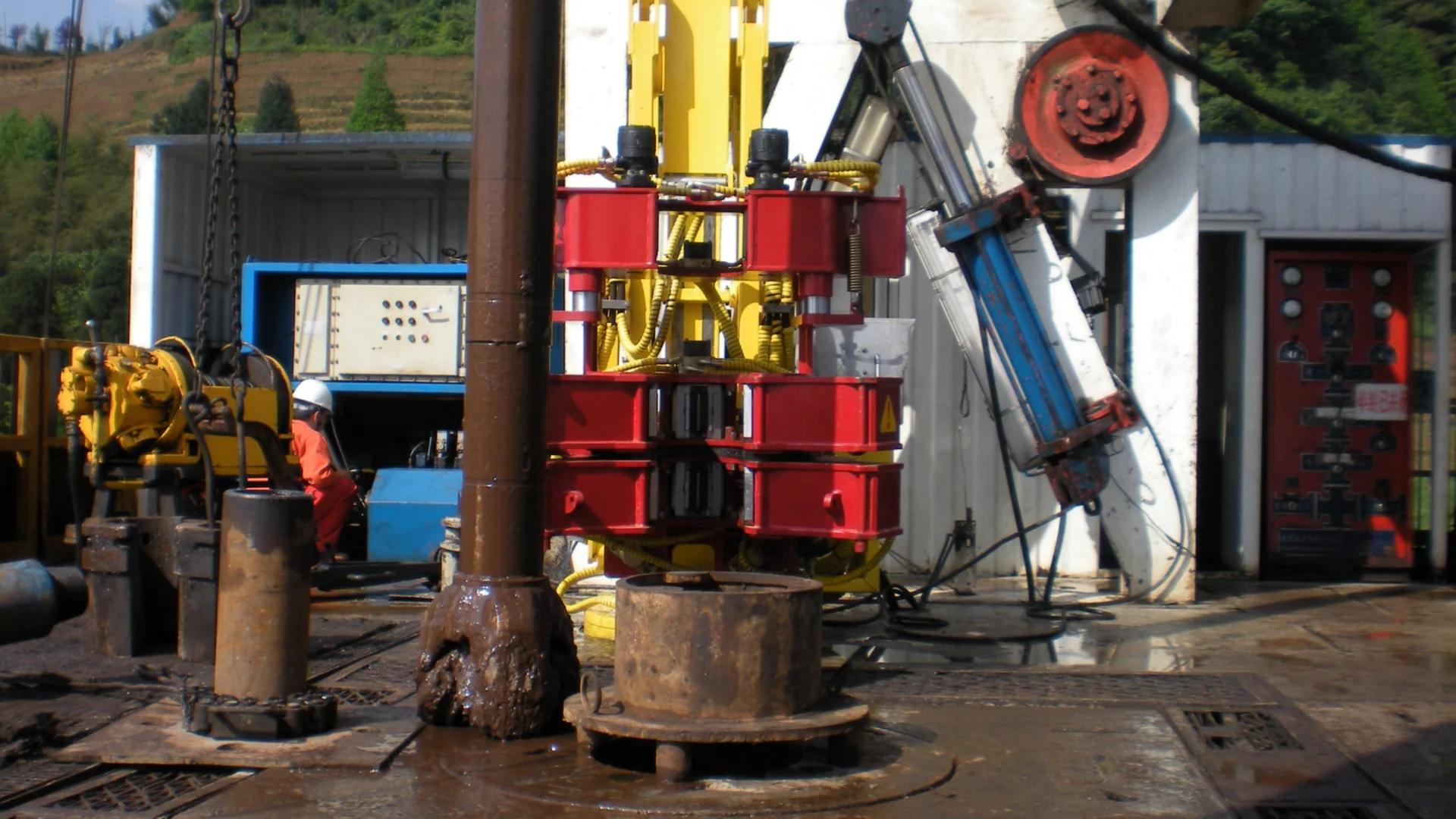 Api 7k Oilfield Wellhead Iron Roughnecks And Spare Parts For Onshore ...