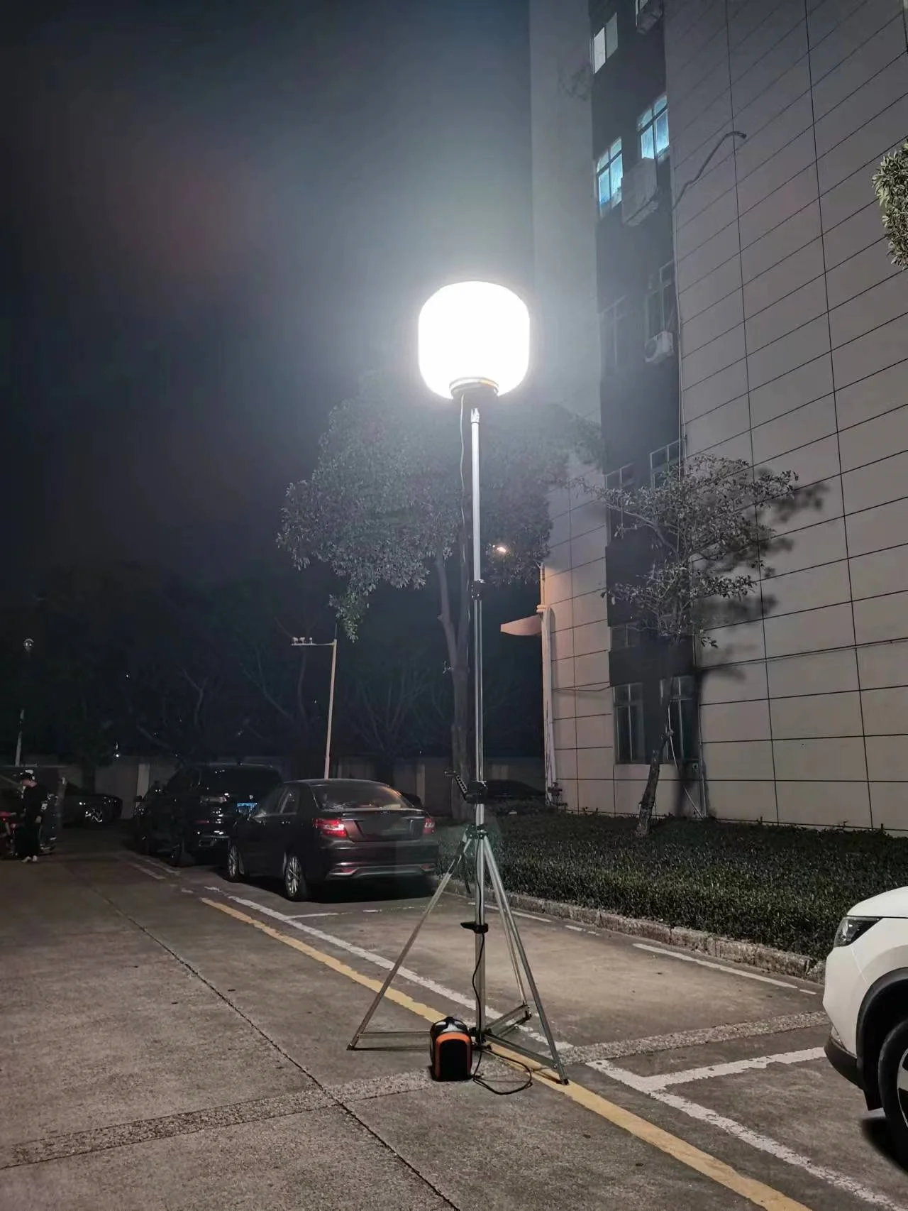 Outdoor Telescopic Mast Inflatable Led Balloon Light Tower With Battery ...