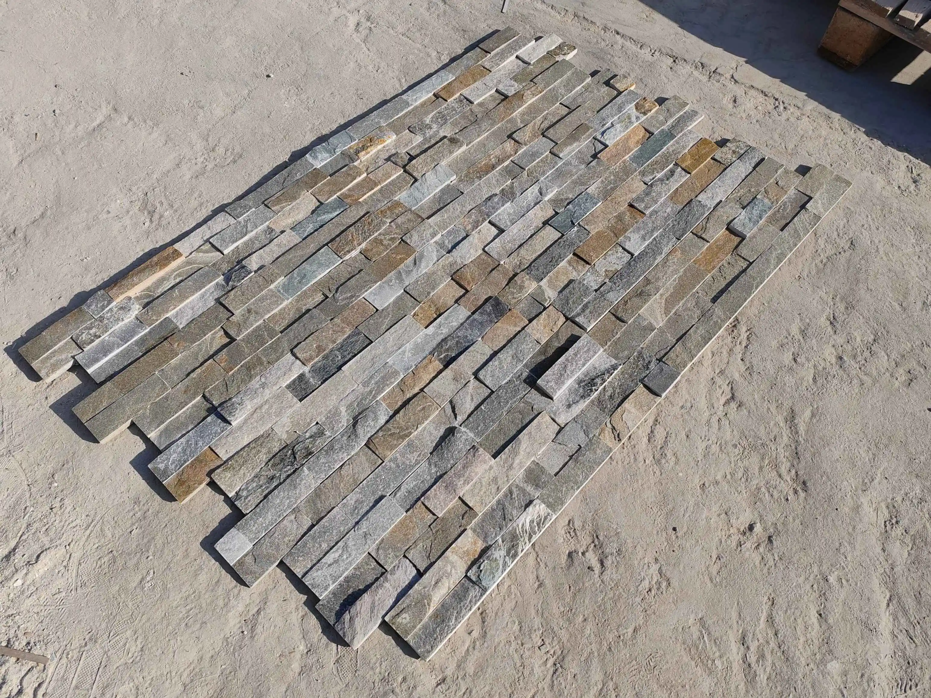 Exterior Wall Cladding With Stone Veneer Slate Culture Stone Durable ...