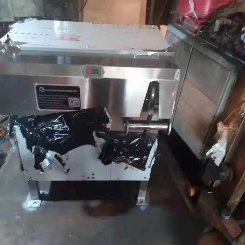 Coconut Desheller - Efficient Coconut Processing Machinery