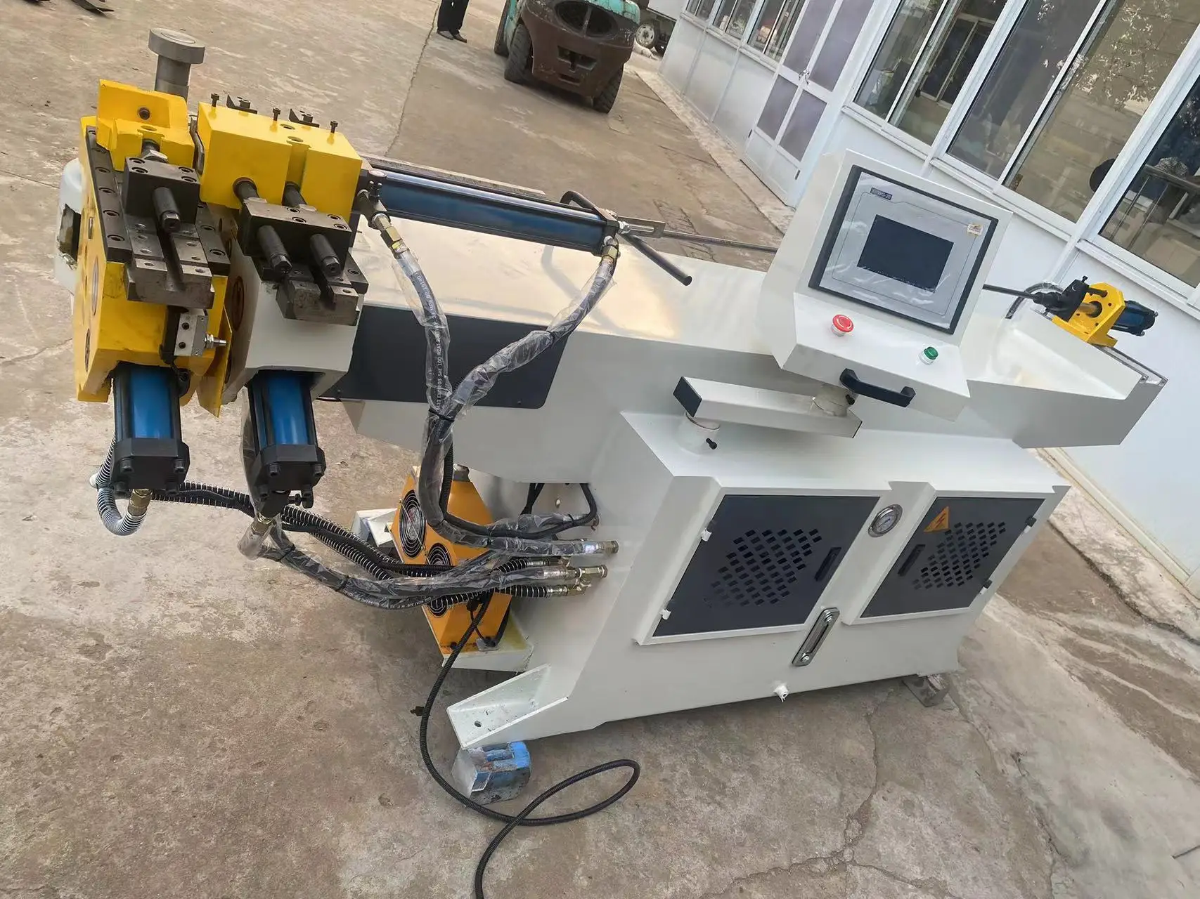 DW 38NC Pipe and Tube Bending Machine - Precision and Efficiency