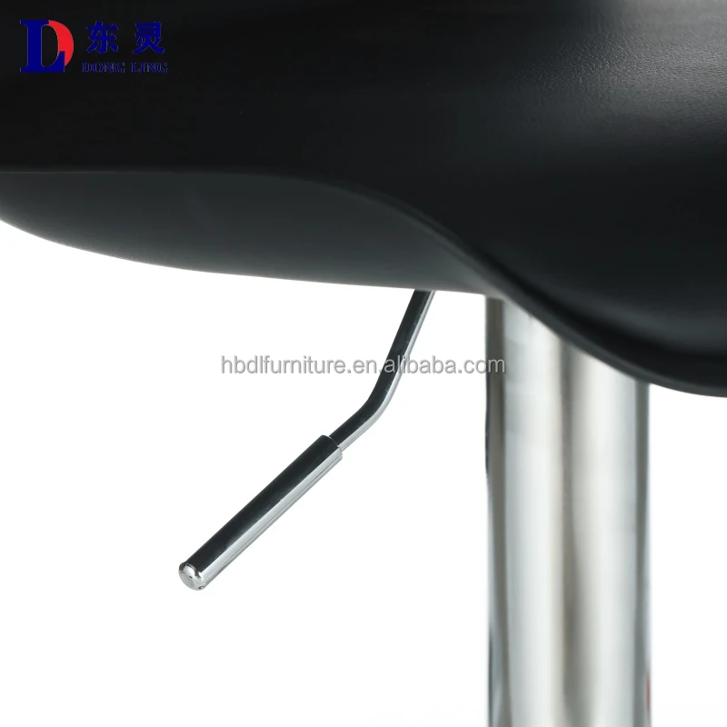 2022 Metal High Chair - Stylish & Adjustable Bar Stool