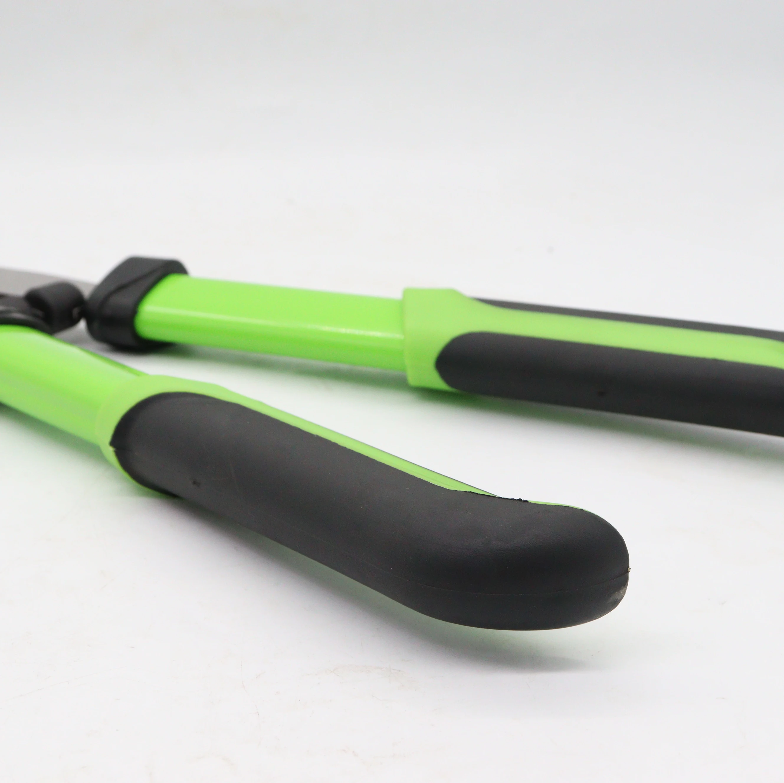 21" Triangle Iron Pipe Ordinary Fence Scissors Is Used For Garden ...