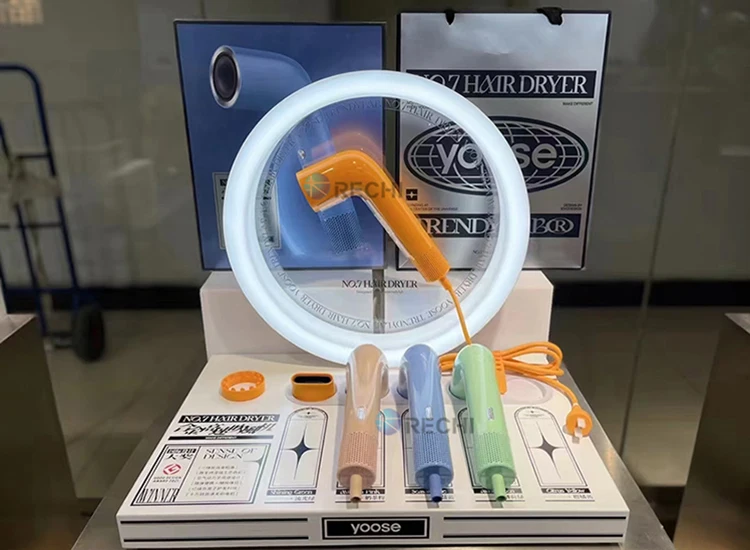 RECHI Custom L Shape Counter Wood Wallets POS Display Stand