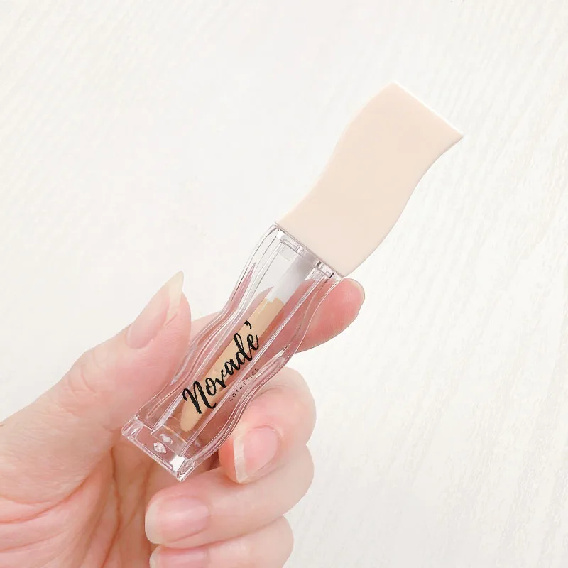 Wholesale of New Wavy Design Lip Gloss Tubes| Alibaba.com