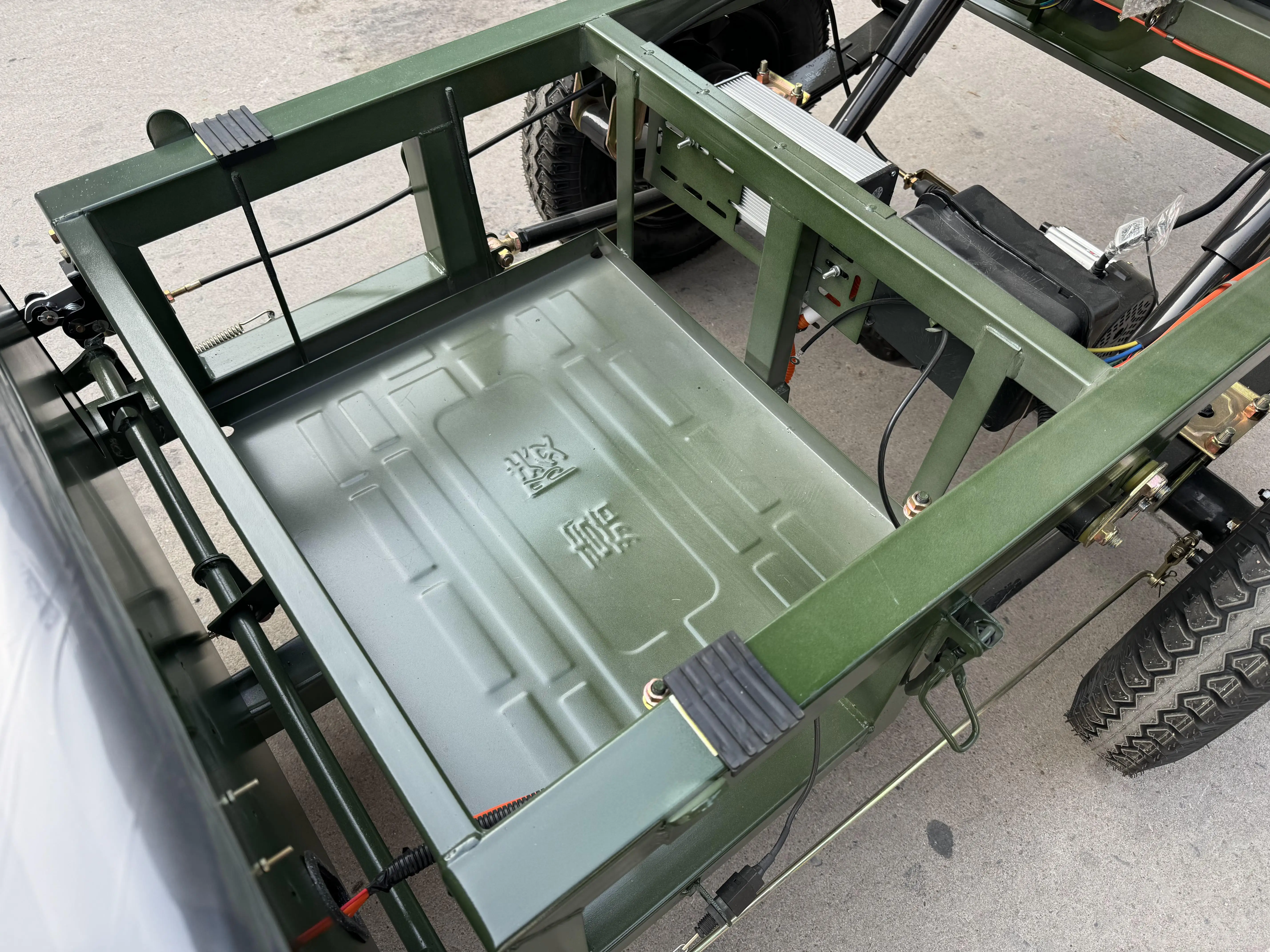 LB-LB160G2 Heavy Duty Electric Cargo Vehicle - 1500W Power