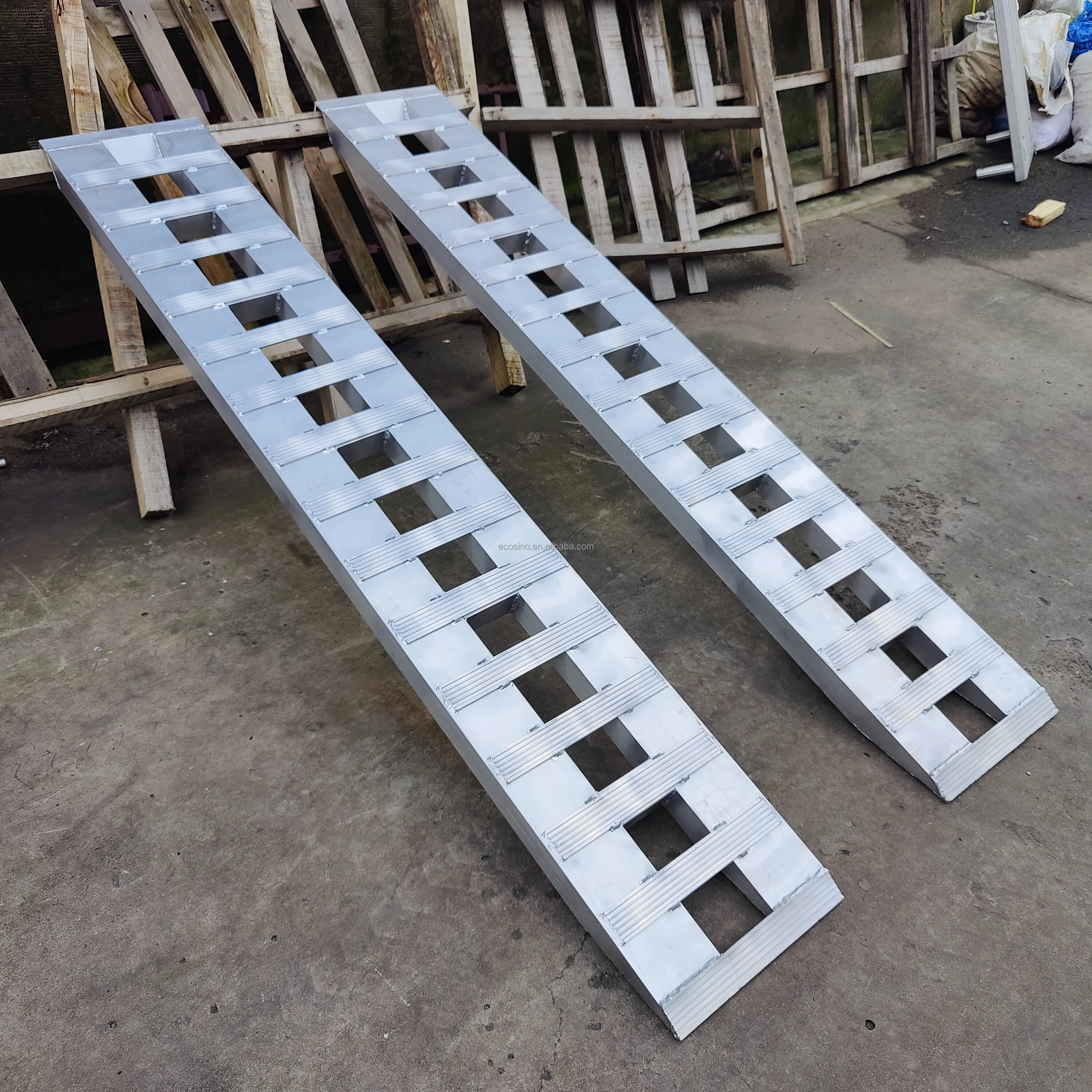 Alibaba.com: 3 Tons 4 Tons Heavy Duty Aluminum Loading Dock Ramp for ...