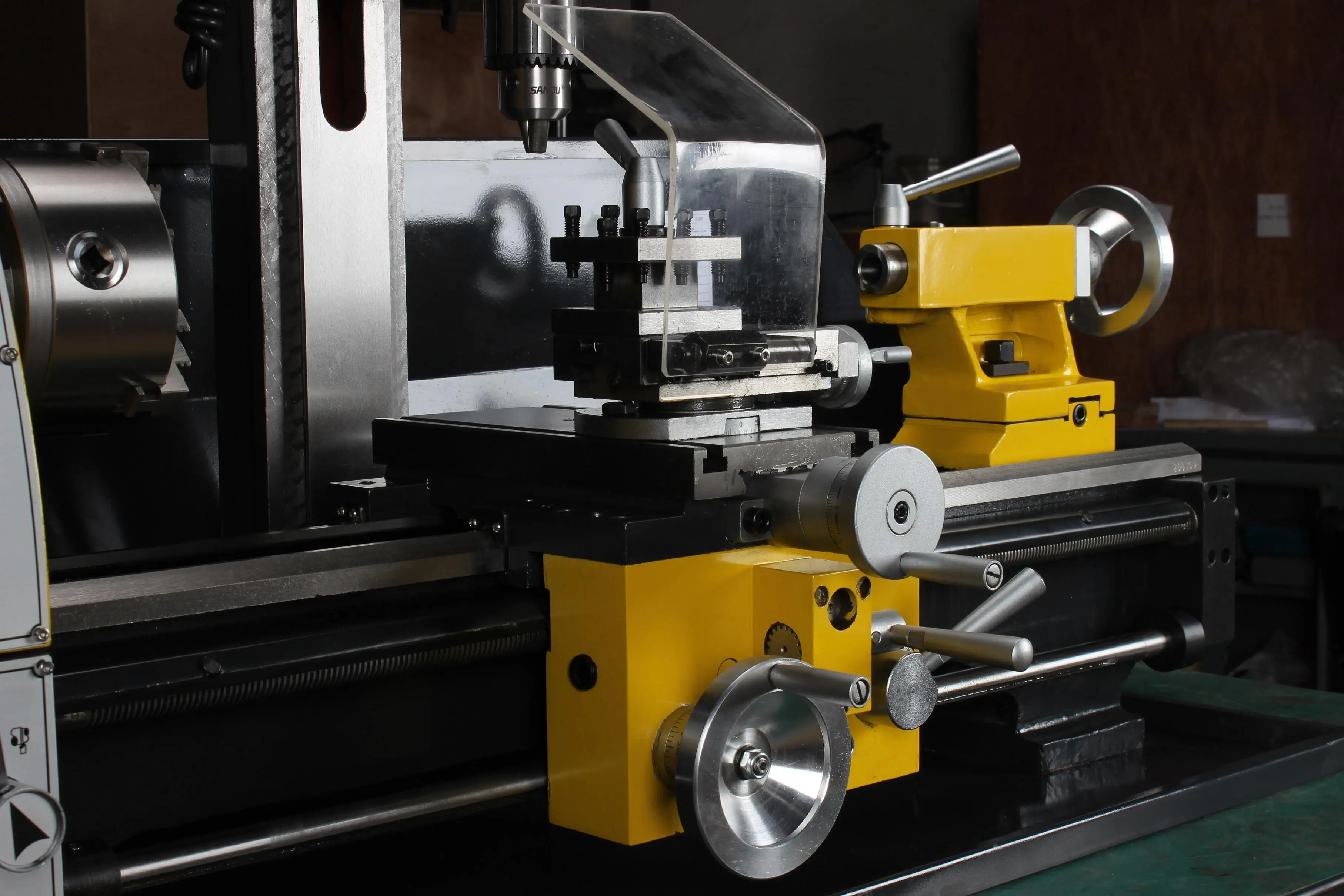 JYP290VF Combination Lathe - Versatile & Efficient Turning