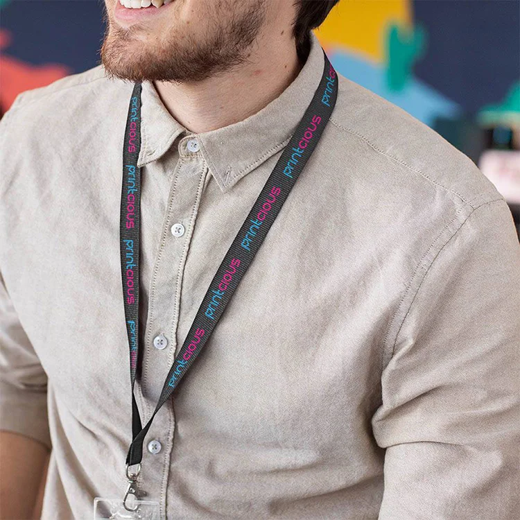 Custom Print VIP Laminated Name Badges Lanyards for Events