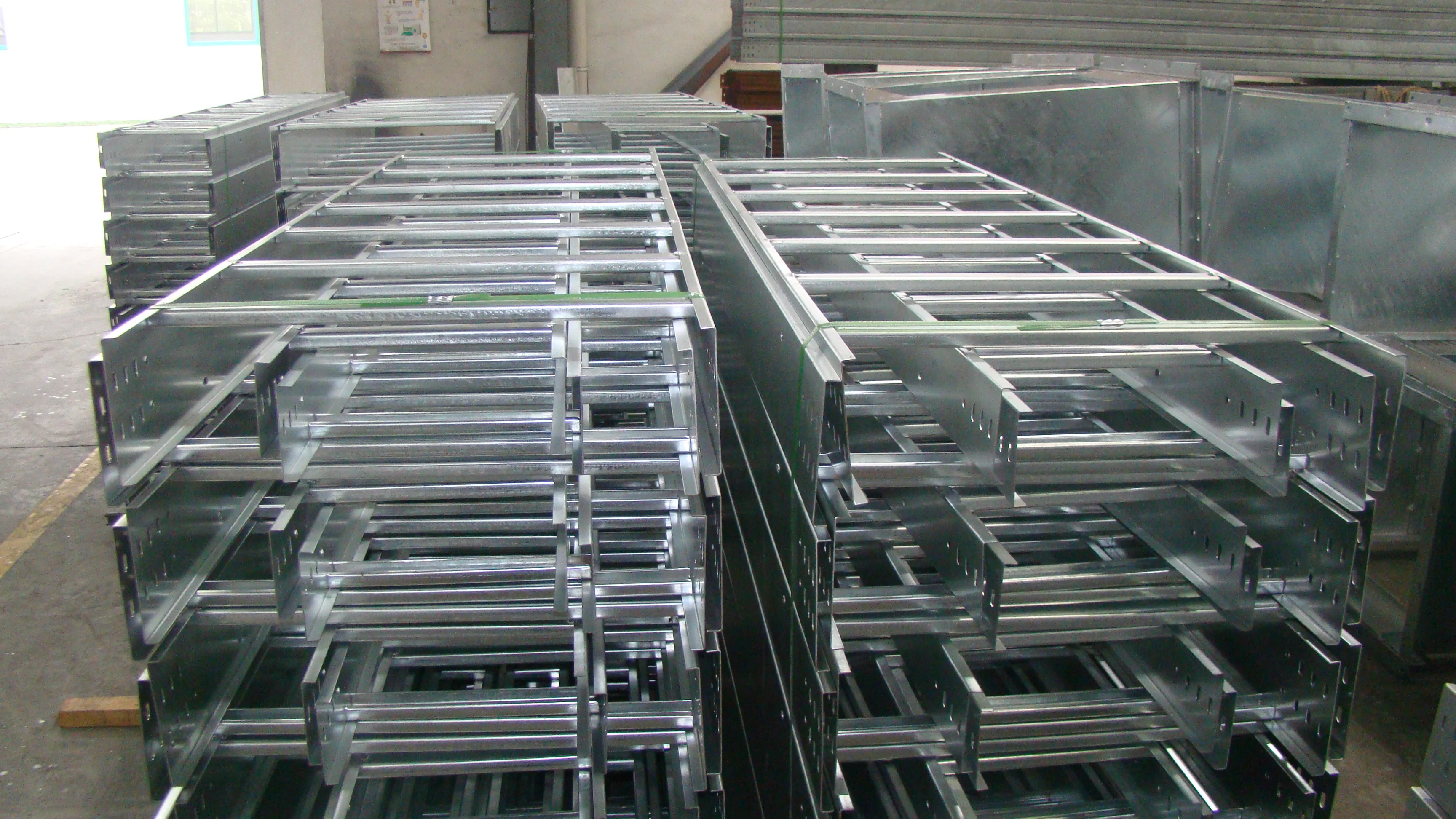 Steel Perforated Cable Ladder Cable Tray System - Buy Perforated Cable ...