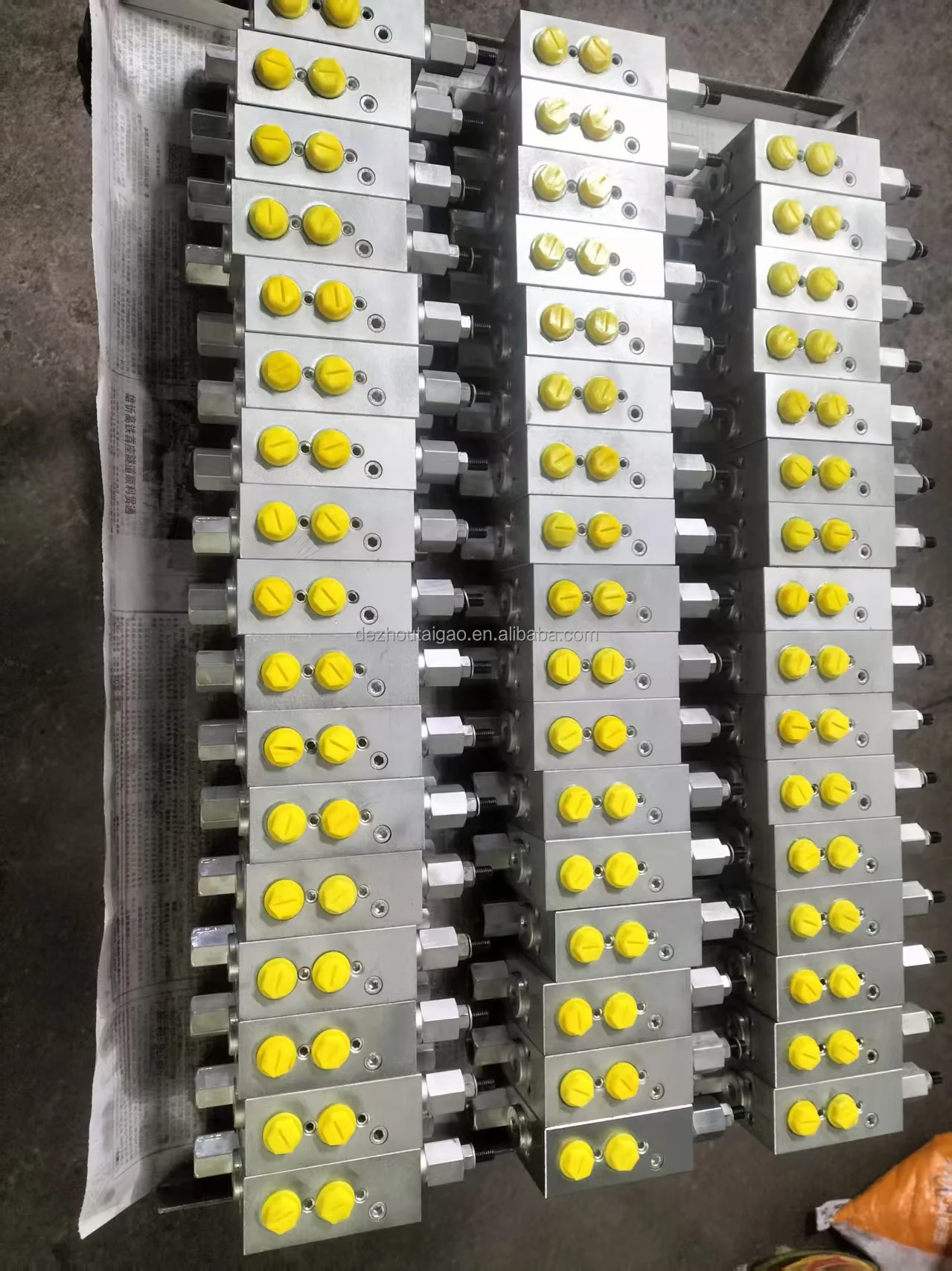 Single Acting Hydraulic Valve Flow Reversing Valve for Agricultural ...