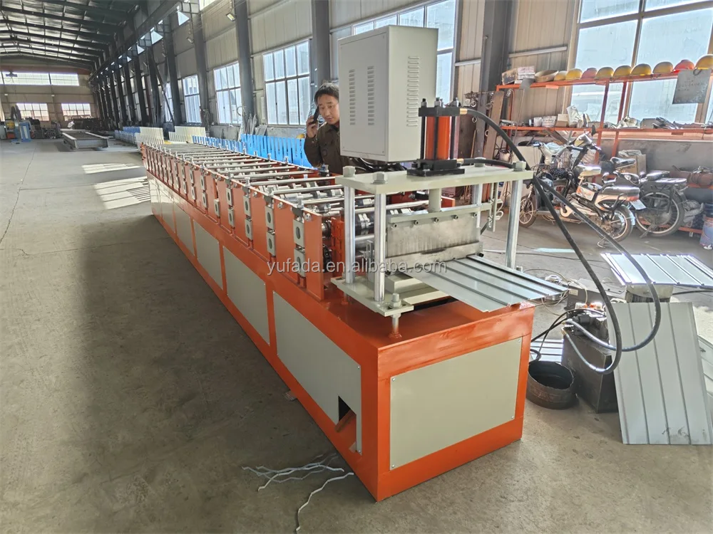 Thin Steel Wall Cold Cutting Color Steel Siding Panel Press Machine ...