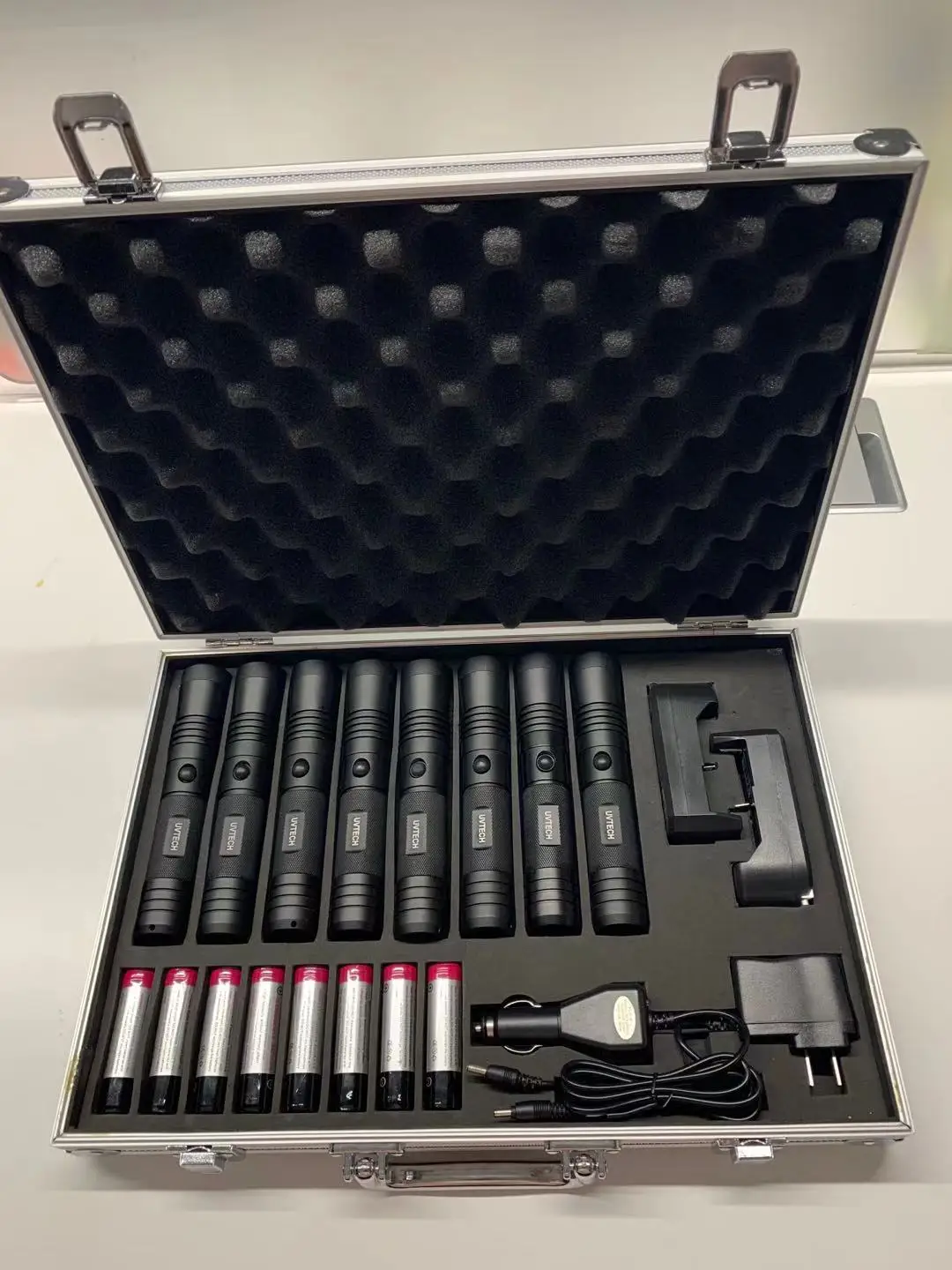 Luces Forenses - Advanced LED Lights for Crime Scene Investigation