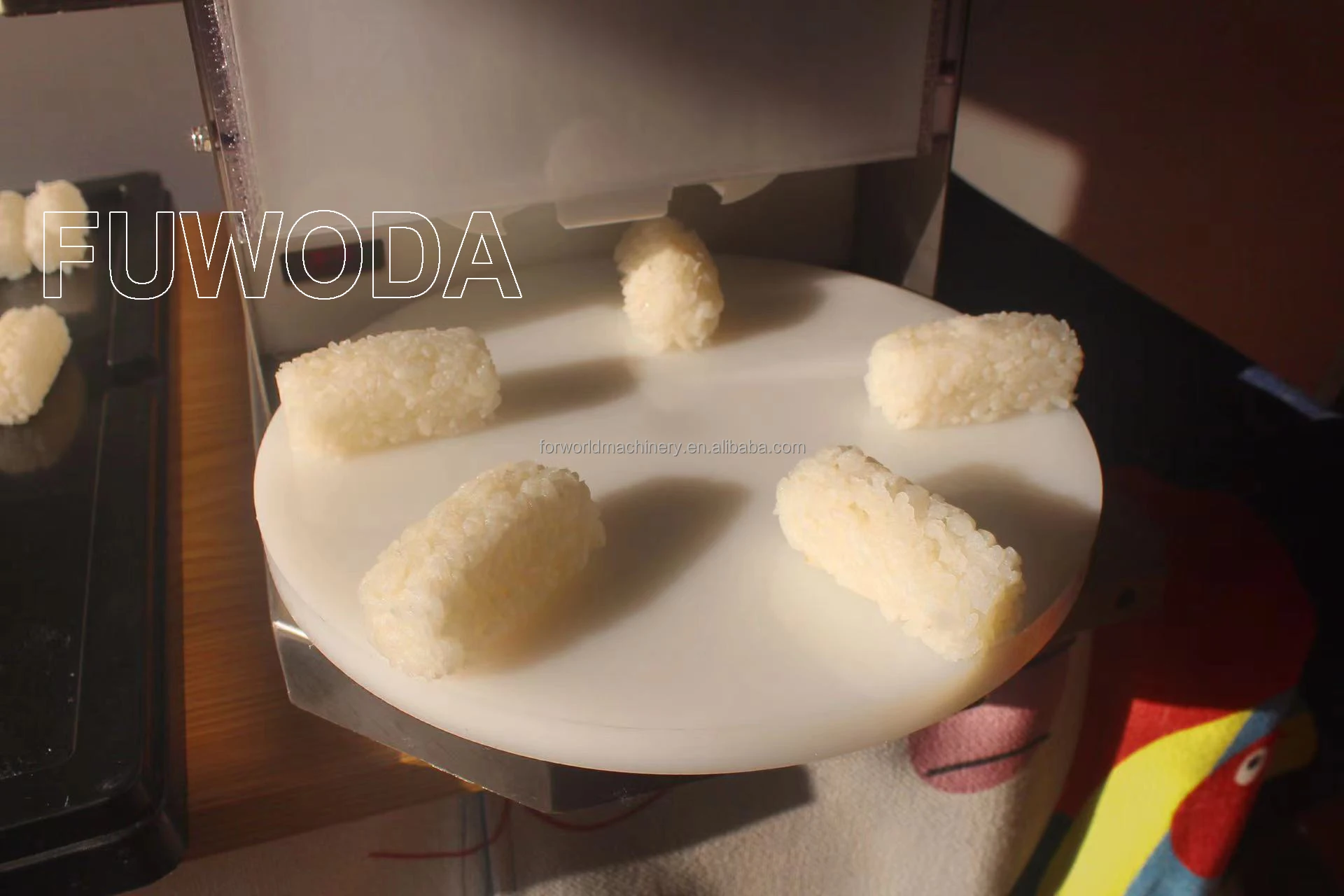 Onigiri Japanese Rice Balls Maker 16-24g Sushi Rice Ball Forming ...