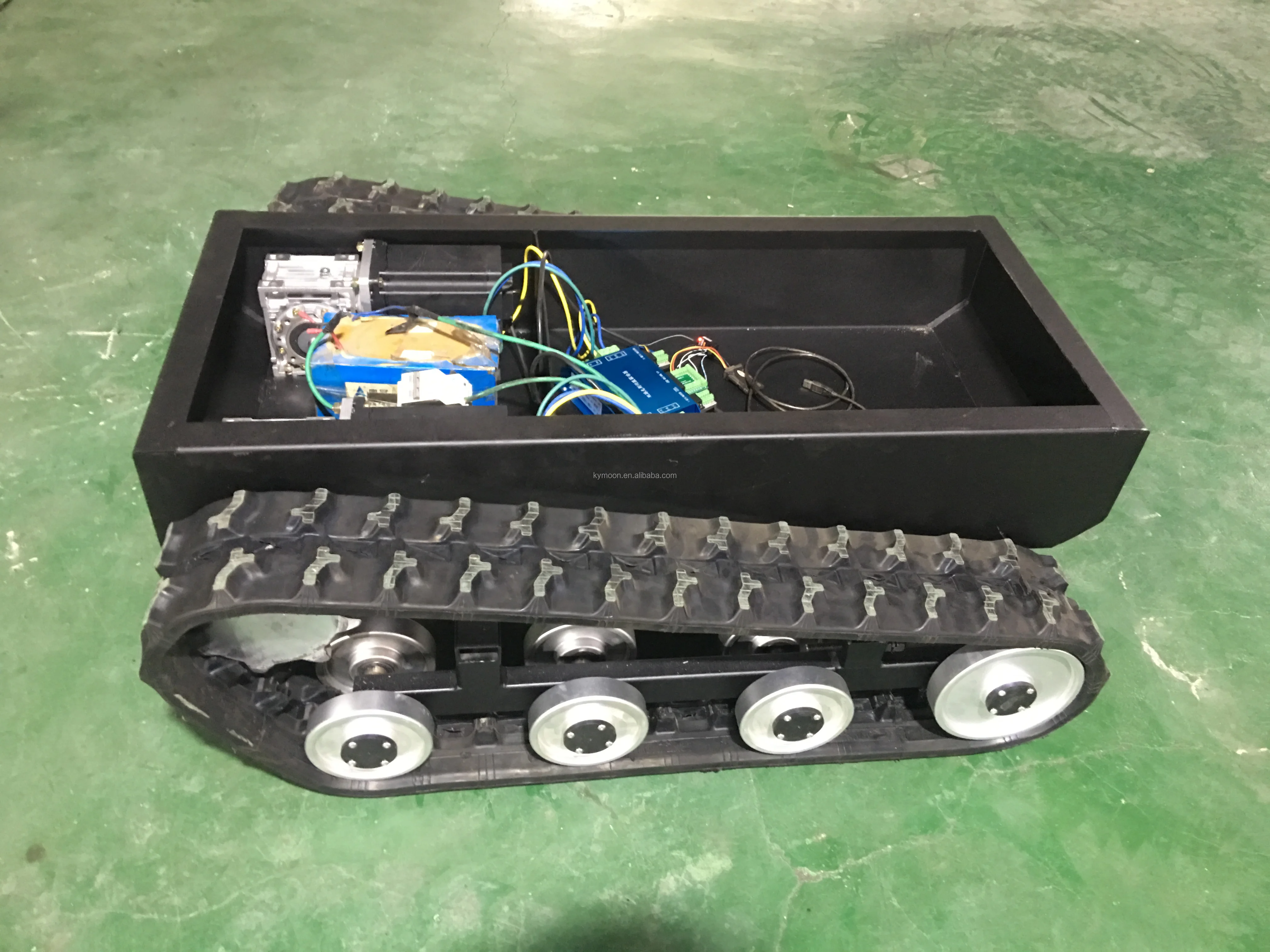 Small Size Rubber Track Undercarriage Chassis for Climbing Stairs