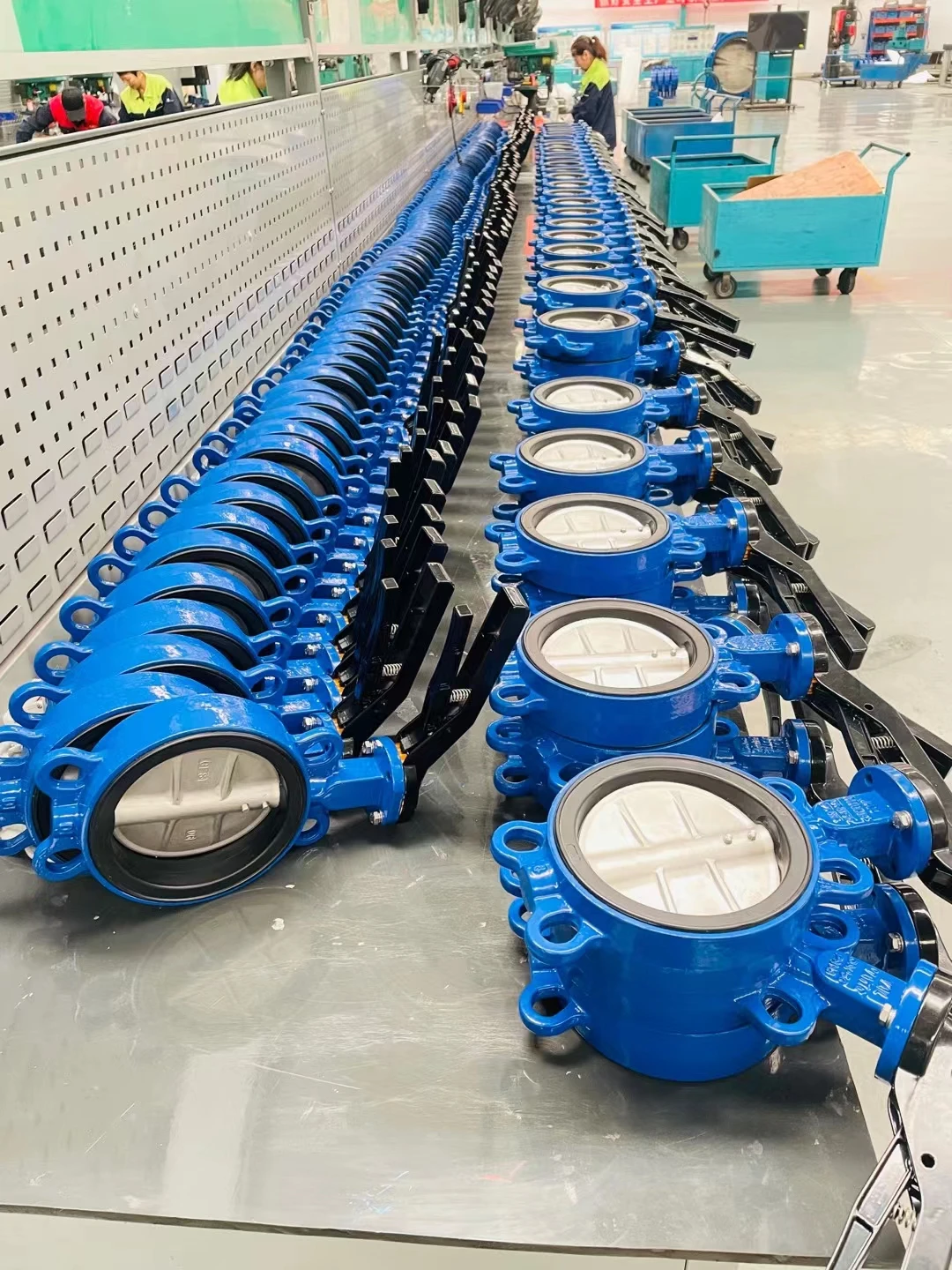 Butterfly Valve Ductile Iron Flange Lug Wafer Type Butterfly Valve Form ...