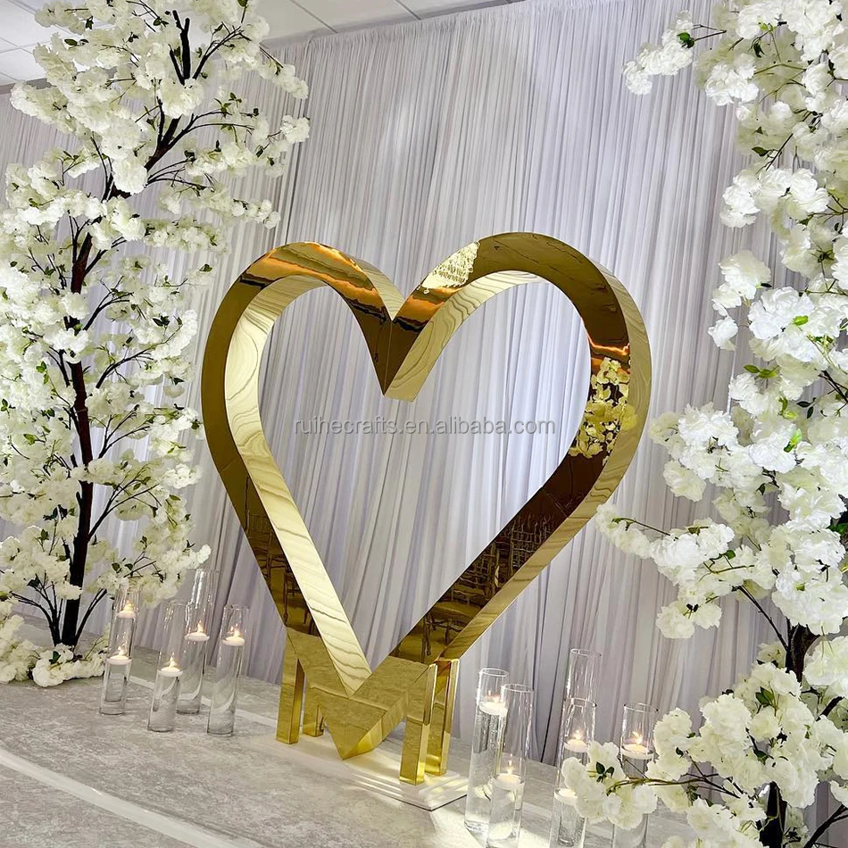 Luxury Wedding Decor - Gold Acrylic Wedding Arch & Backdrop