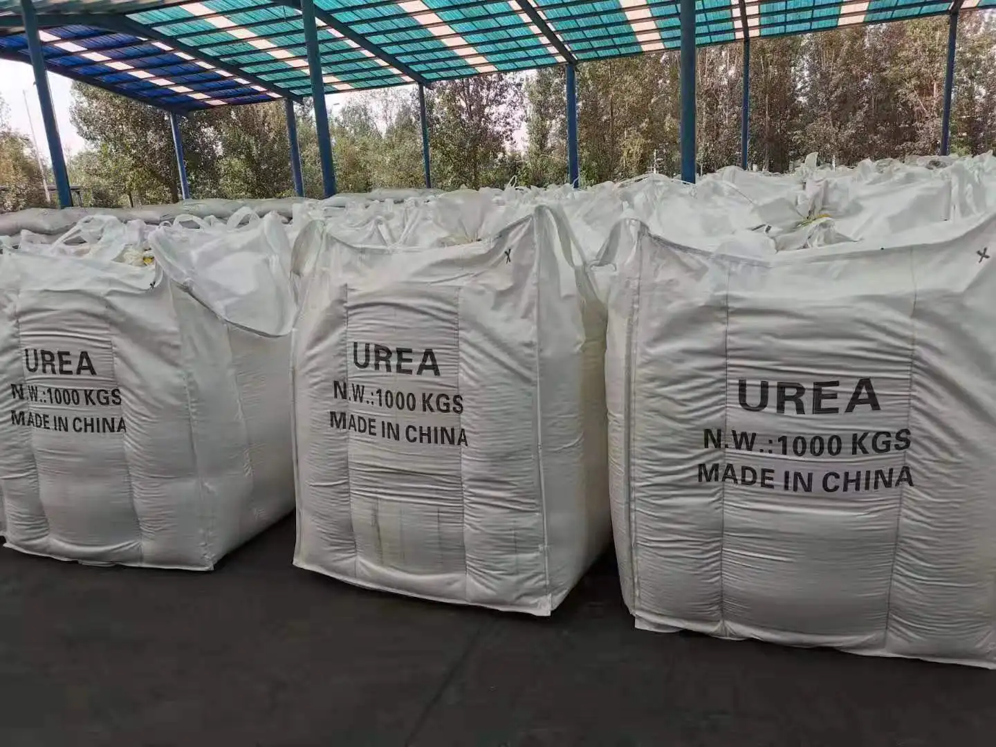 Organic Nitrogen Fertilizer Urea For Vehicles Granular Industrial Grade ...