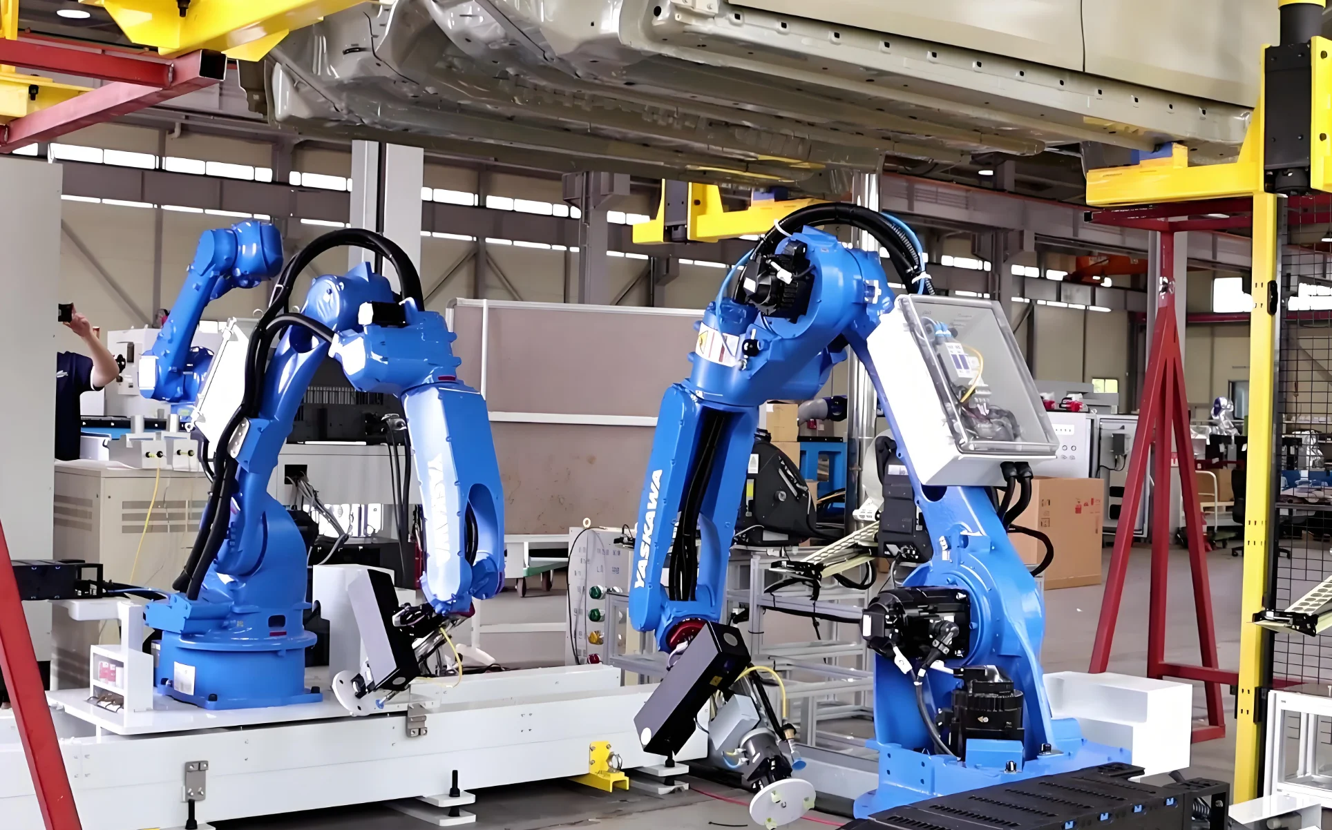 Yaskawa Motoman GP7 Industrial Robot Arm 7kg Payload 927mm Reach 6-Axis ...