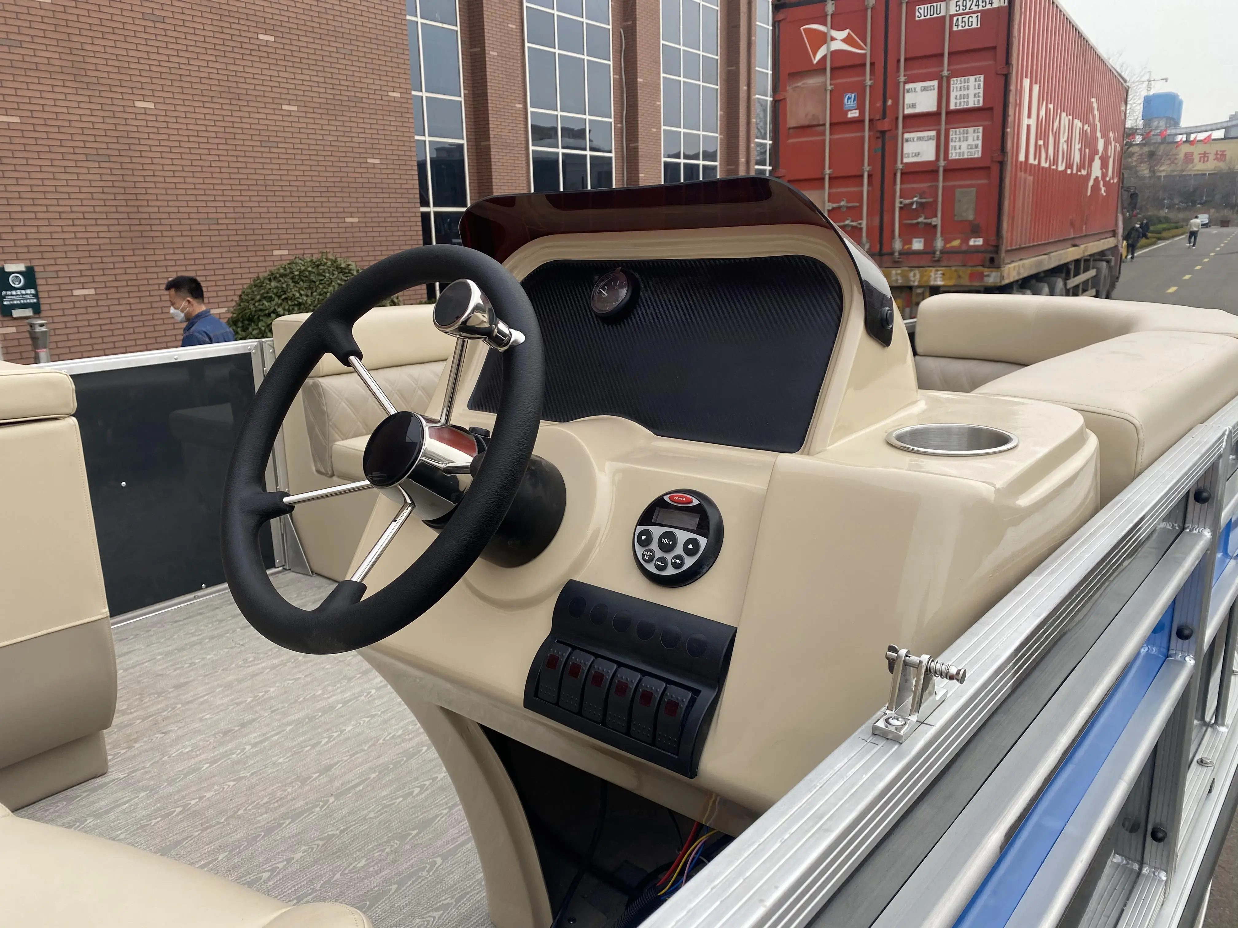 Customized Pontoon Boat Tubes - Premium Aluminum Pontoons