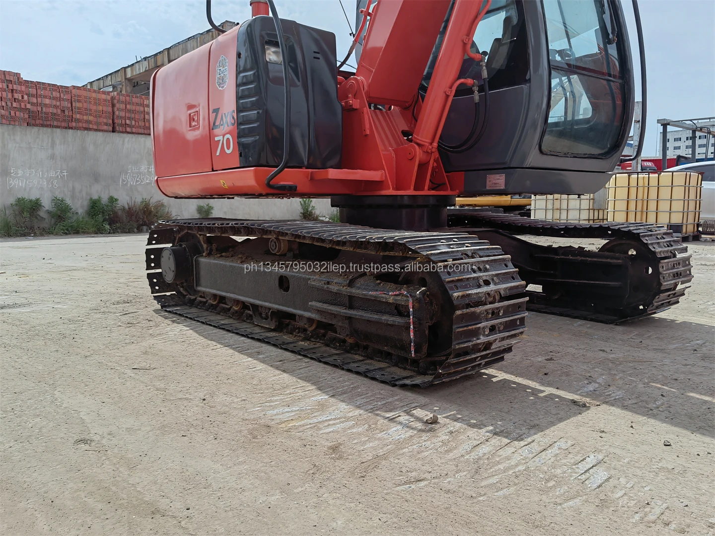 Japan Used Excavators Hitachi Zaxis 70 Mini Excavator Digger Zx 60 ...