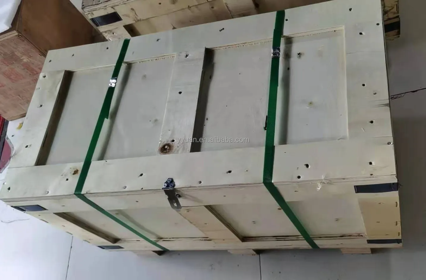 Small Mini Noise-Free Plastic Crusher Machine for Efficient Recycling ...