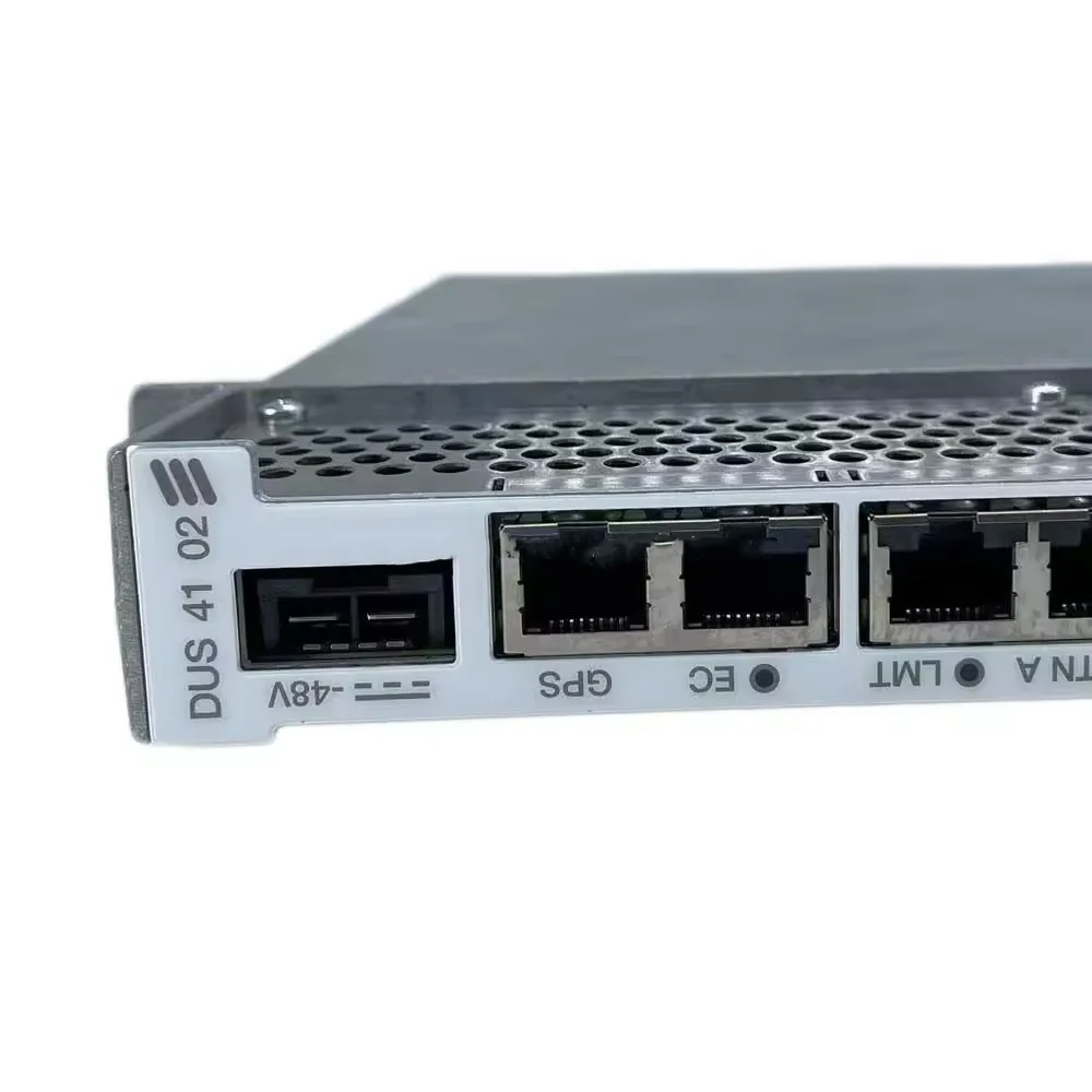 Ericsson DUS 4102 BBU Base station telecom 4G Control Unit KDU 137 624/ ...