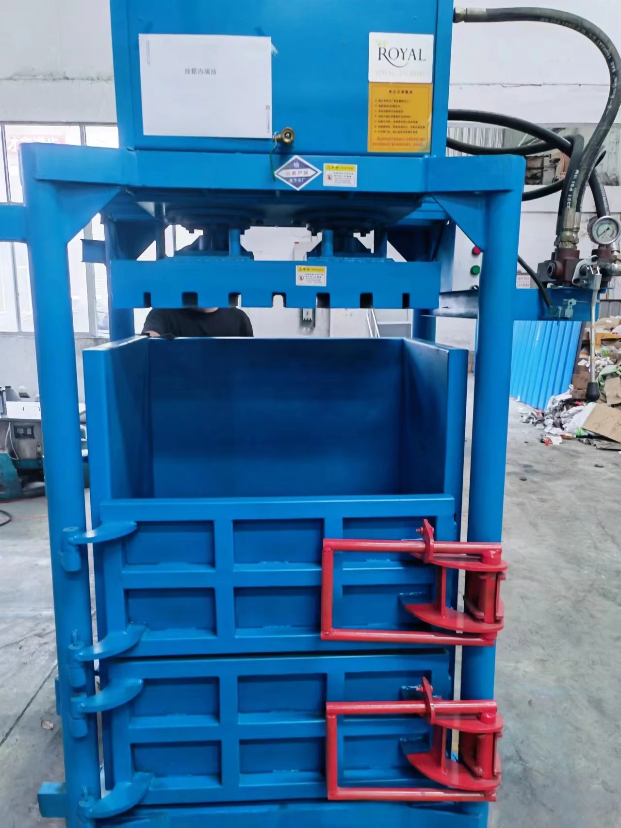 Vertical Hydraulic Plastic Bottle Compactor Baler Machine /rag Baling ...