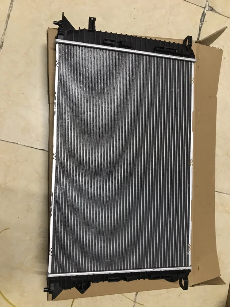 Maner 670030844 Cooling System Genuine New Radiator For Maserati Ghibli ...