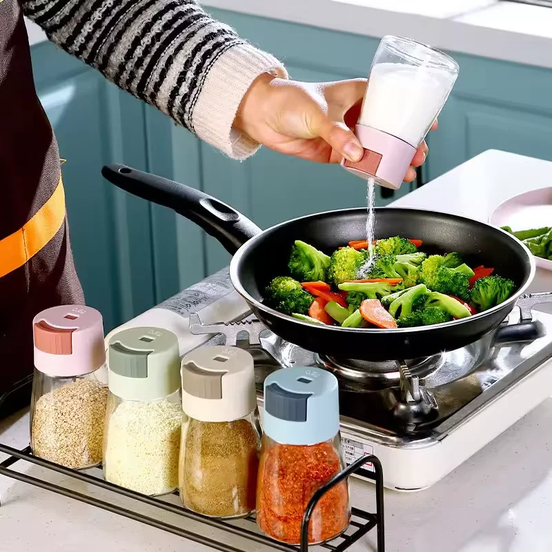 0.5g Metering Salt Shaker Push Type Salt Dispenser Salt Tank Spice ...