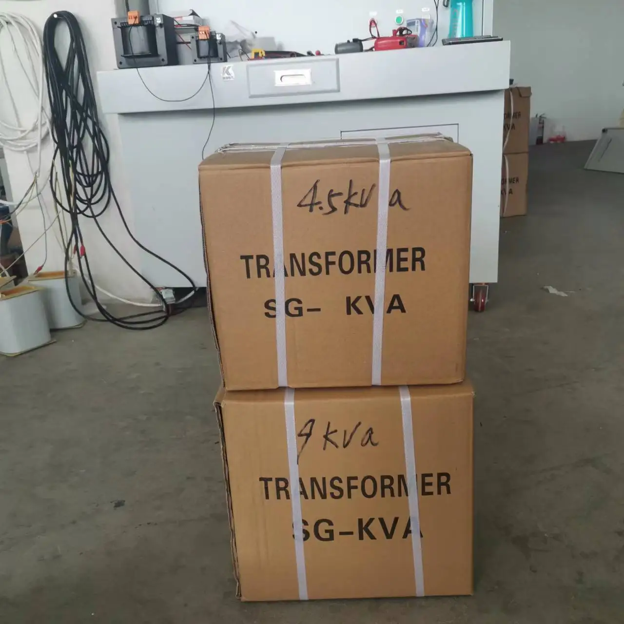 Three Phase 220v 380v Step Up Ac 10 Kva 15 Kva 15kw 15kva Dry Type 3