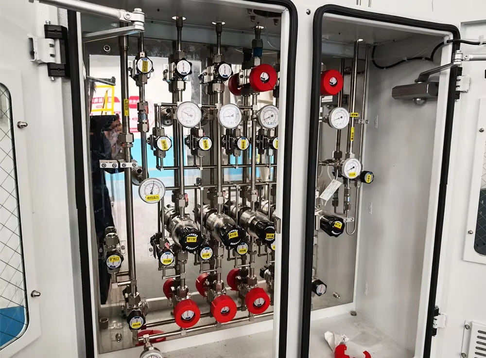 Stainless Steel 316L Automatic Valve Manifold Box for Semiconductor TFT ...