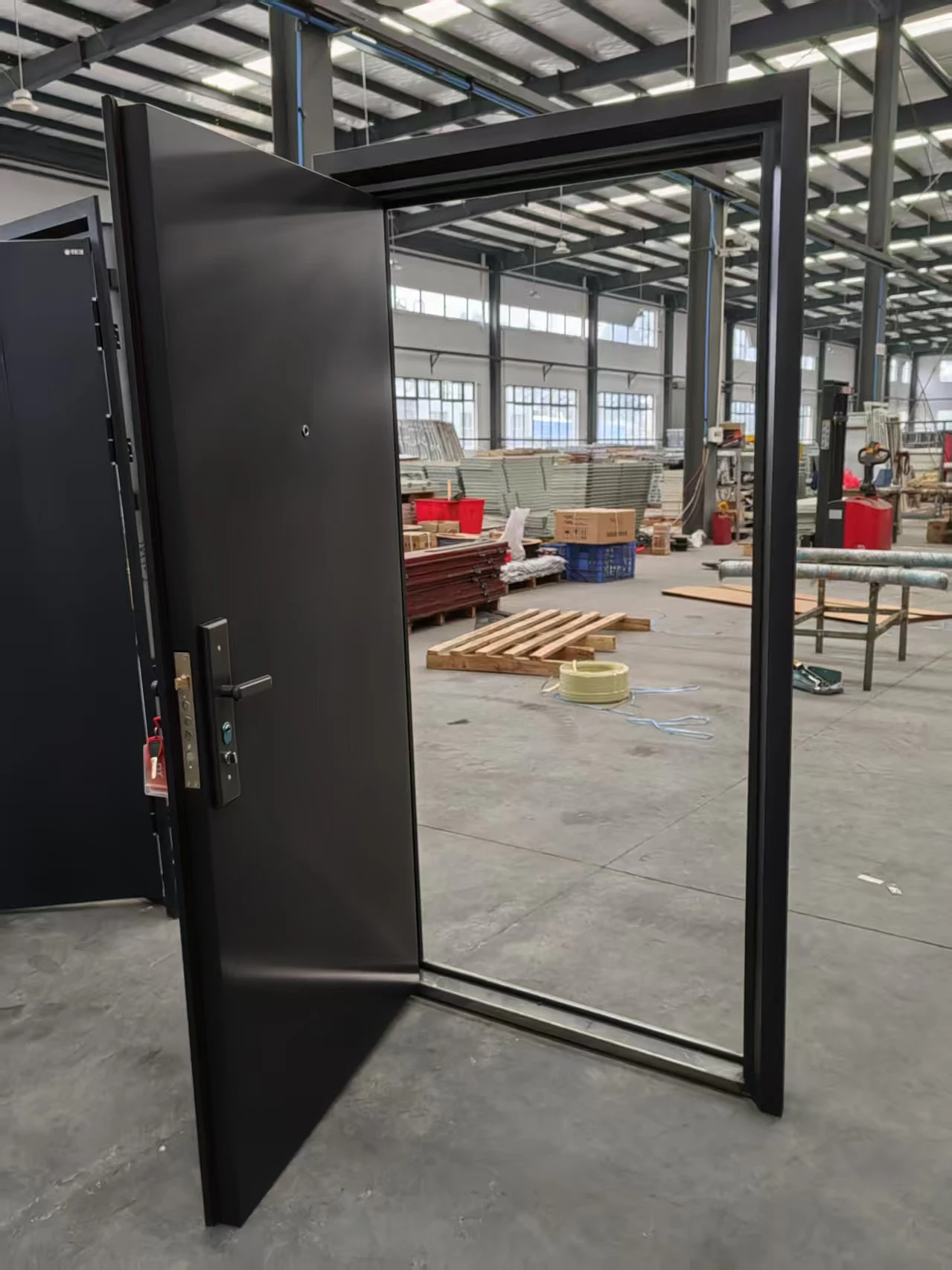 Cheap Steel Double Leaf Door with Unequal Leaves Single Security Mom ...