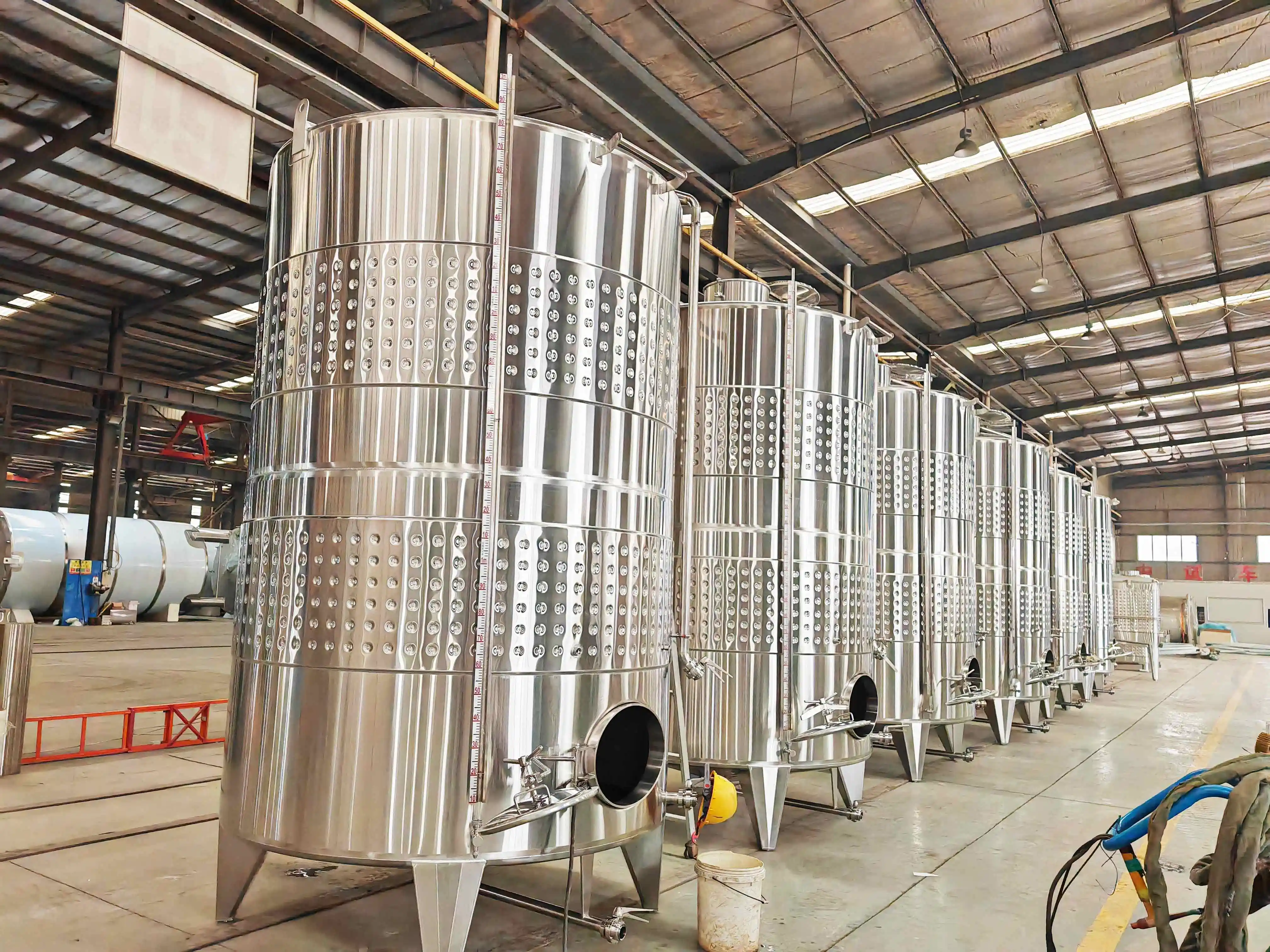 Stainless Steel Wine Fermenter Equipment Fruit Juice Storage Tanks ...